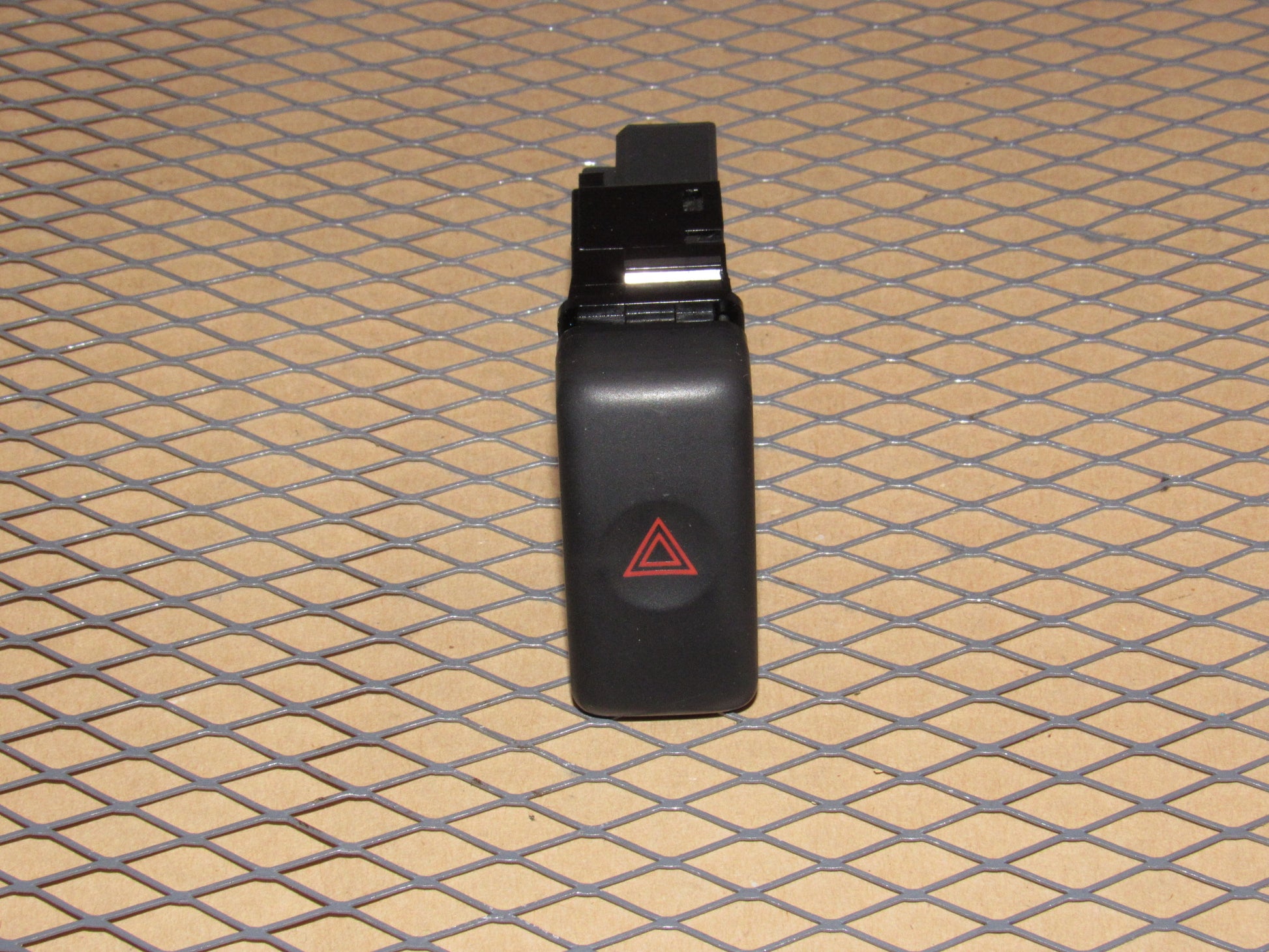 05-07 Subaru Impreza WRX STi OEM Flasher Hazard Light Switch – Autopartone