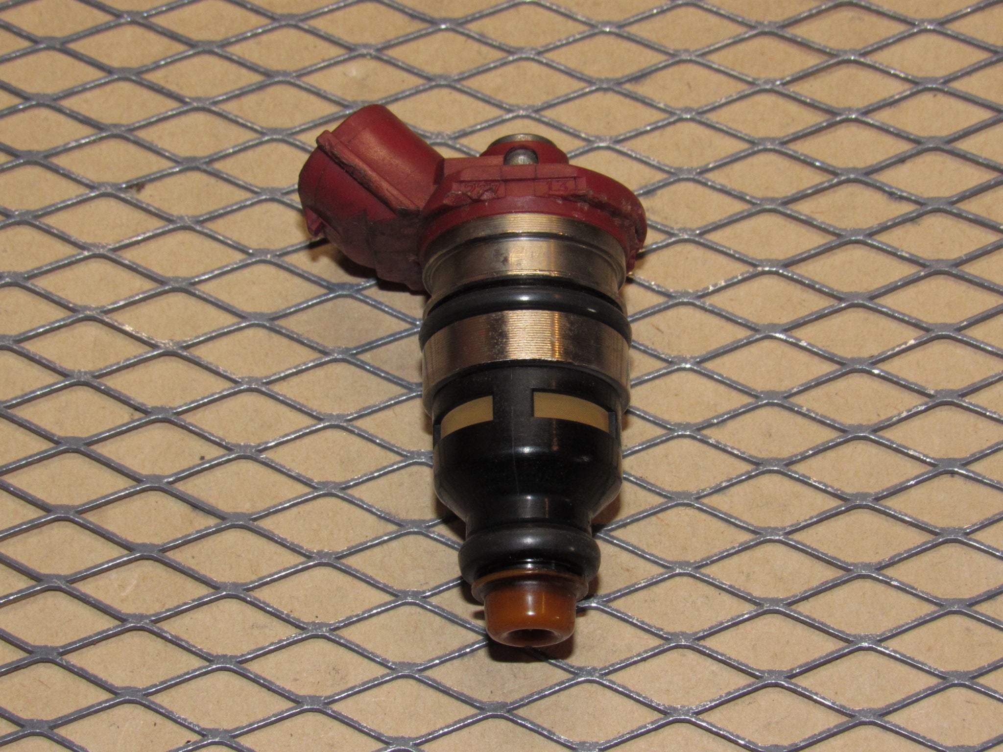93 94 95 Mazda RX7 OEM Secondary Fuel Injector – Autopartone.com