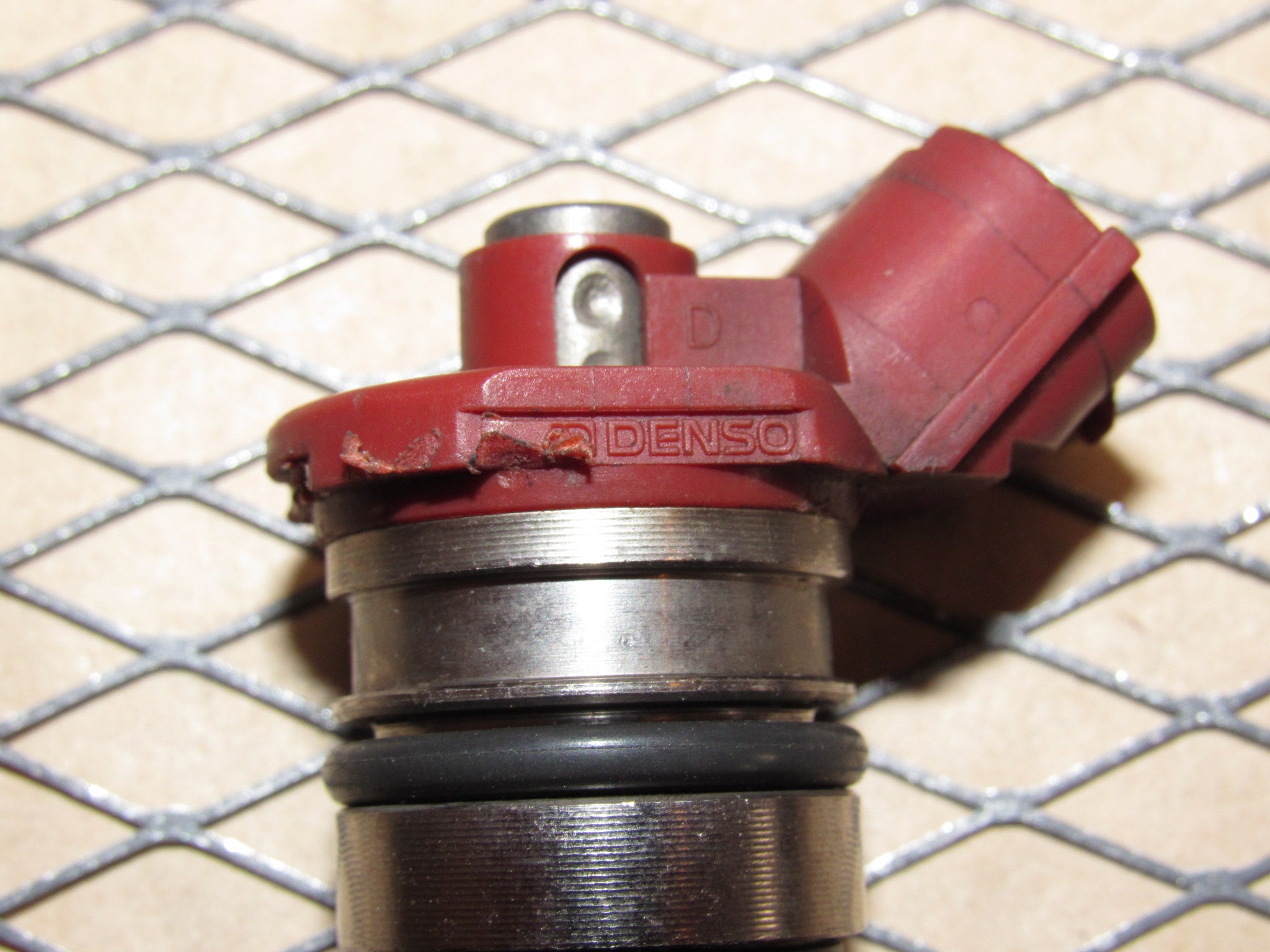 93 94 95 Mazda RX7 OEM Secondary Fuel Injector – Autopartone.com