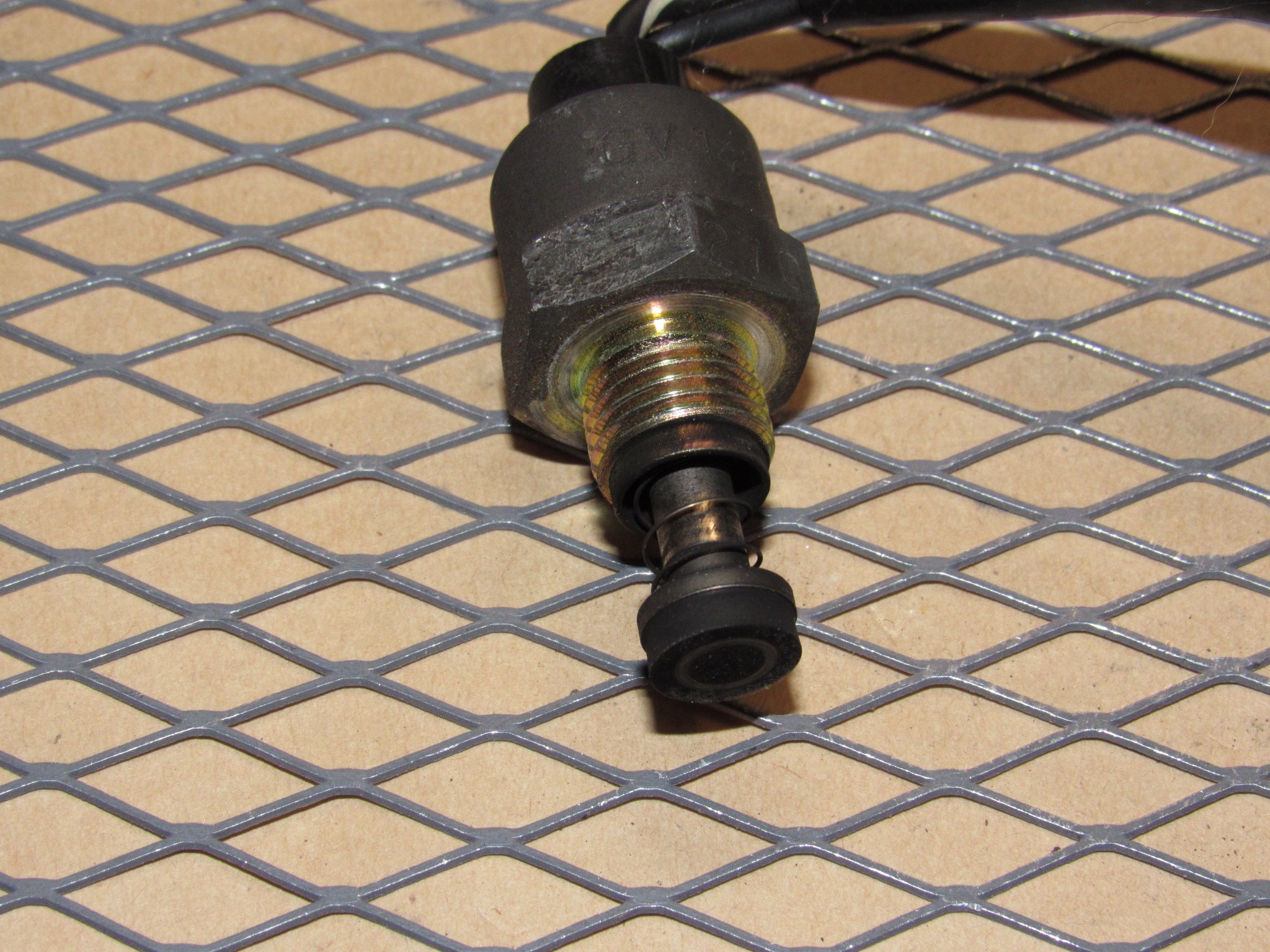 93 94 95 Mazda RX7 OEM Air Control Valve Switch Sensor – Autopartone.com