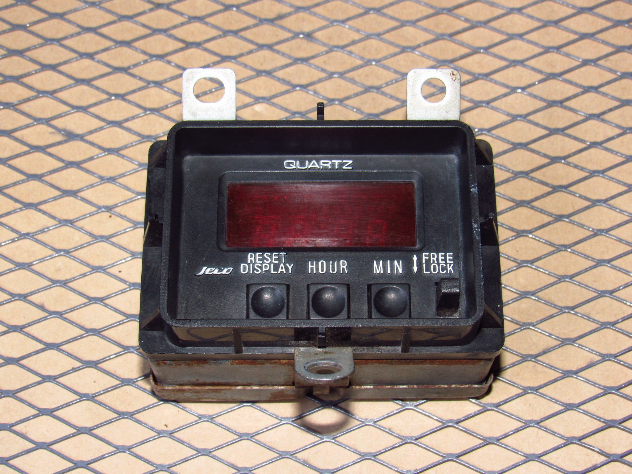 81-83 Mazda RX7 OEM Dash Digital Clock – Autopartone