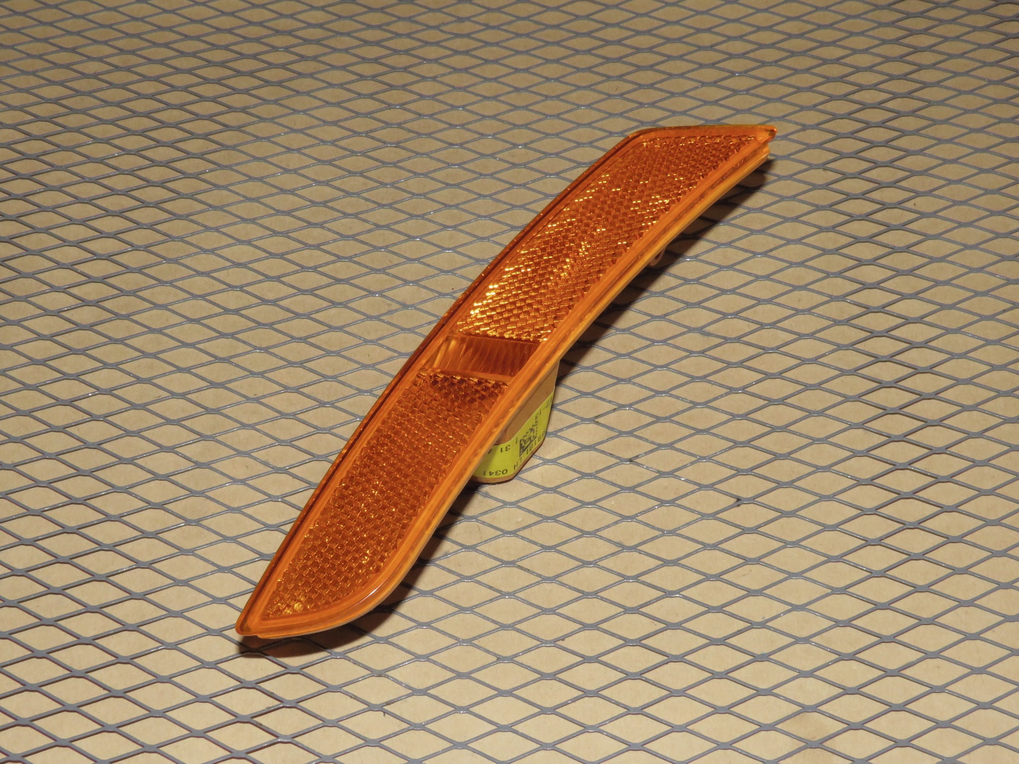 16-23 Chevrolet Camaro OEM Front Side Marker Light Lamp - Left ...