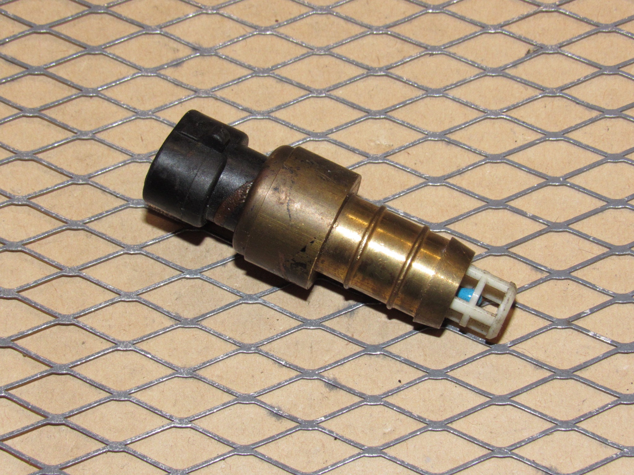 93-02 Pontiac Firebird Intake Air Charge Temperature Sensor – Autopartone
