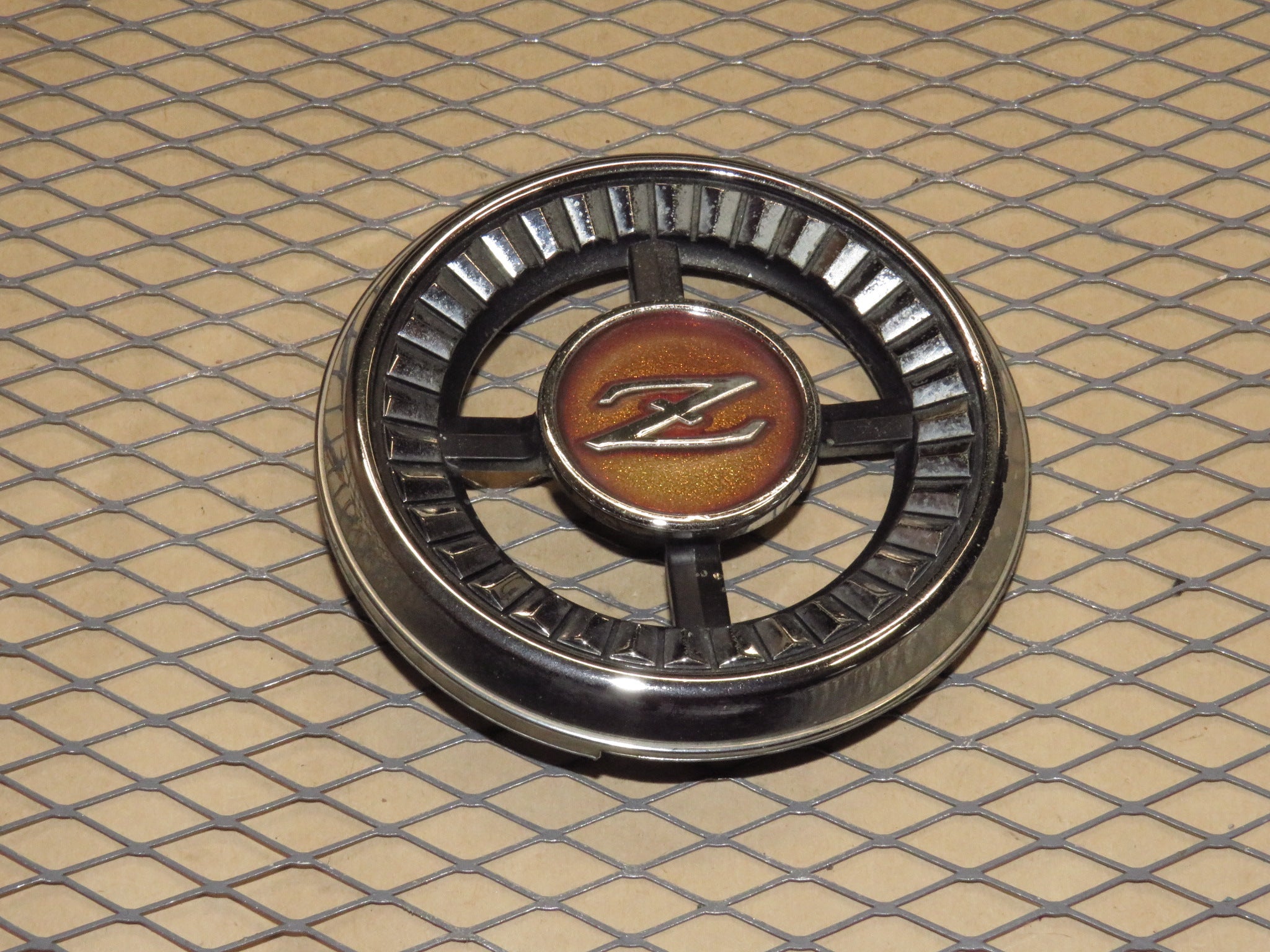 75 76 77 78 Datsun 280z OEM Rear Quarter Panel Badge Emblem - Left ...