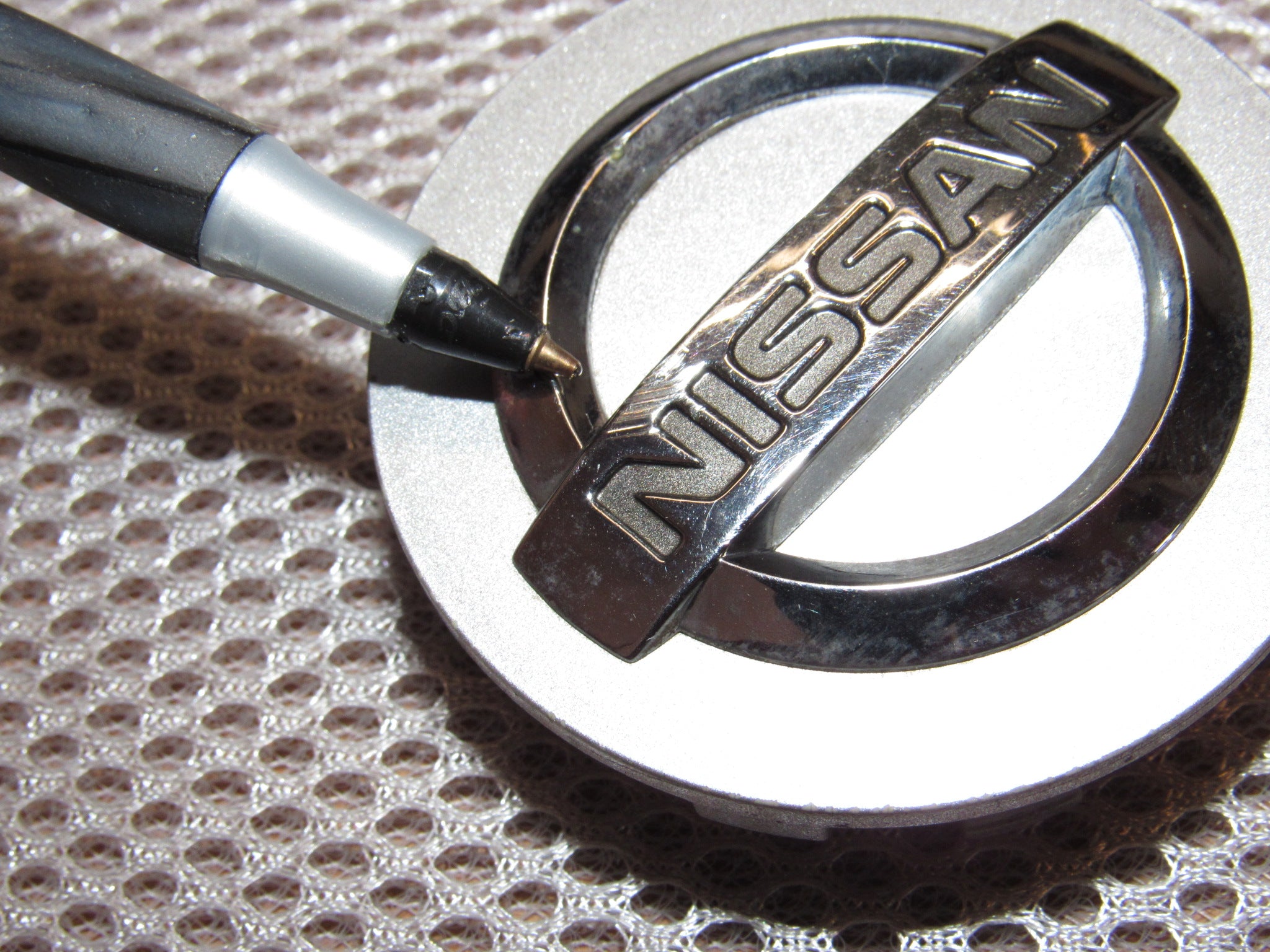 09-14 Nissan 370Z OEM Wheel Center Cap – Autopartone