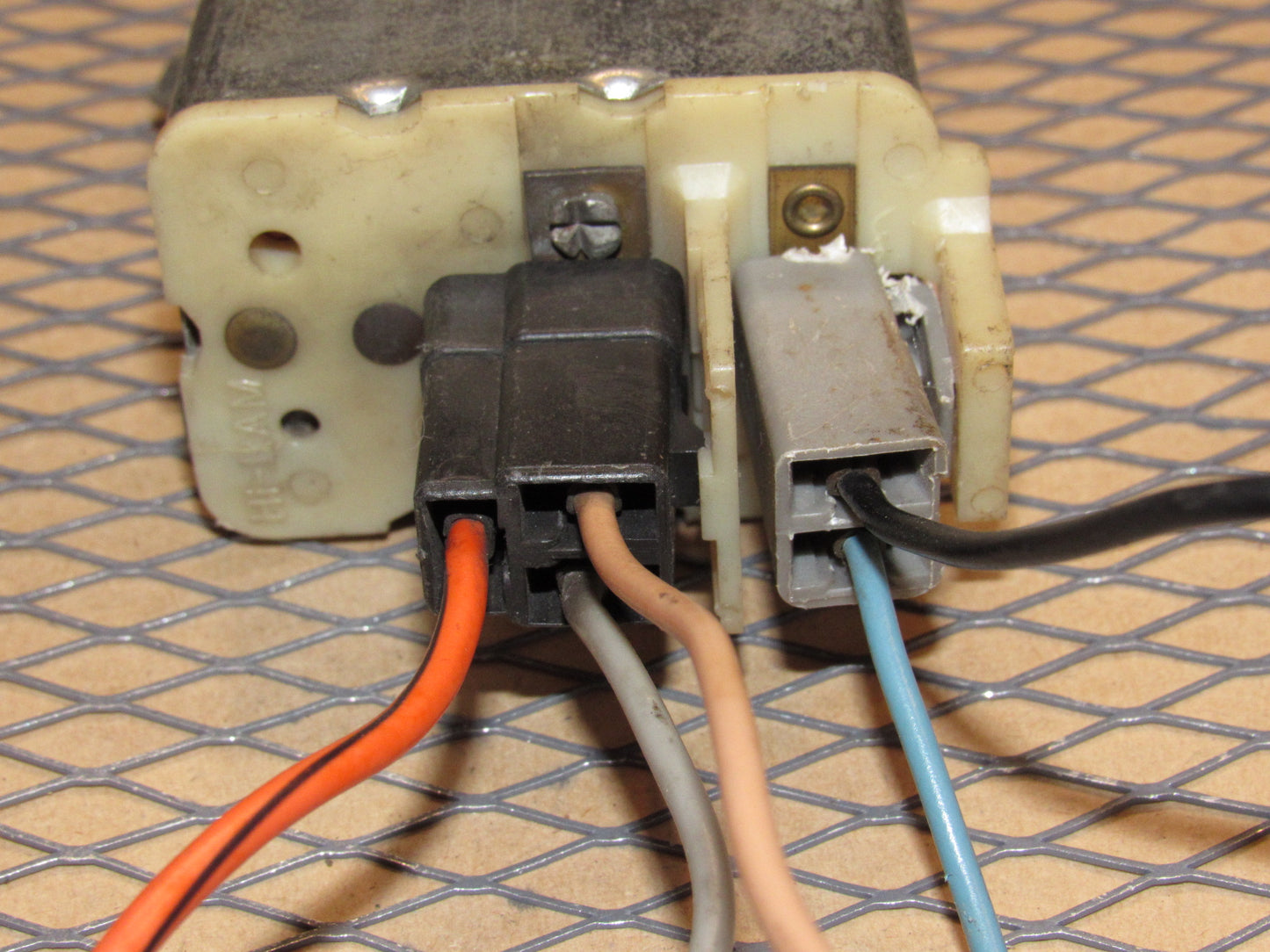 82 83 84 85 86 87 Chevrolet El Camino OEM Power Door Lock Relay Pigtai ...