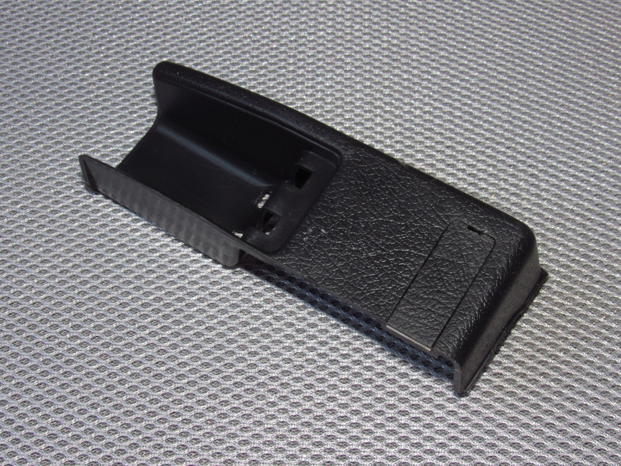 88-91 Honda CRX OEM Trunk Hatch Gas Door Release Trim Cover – Autopartone