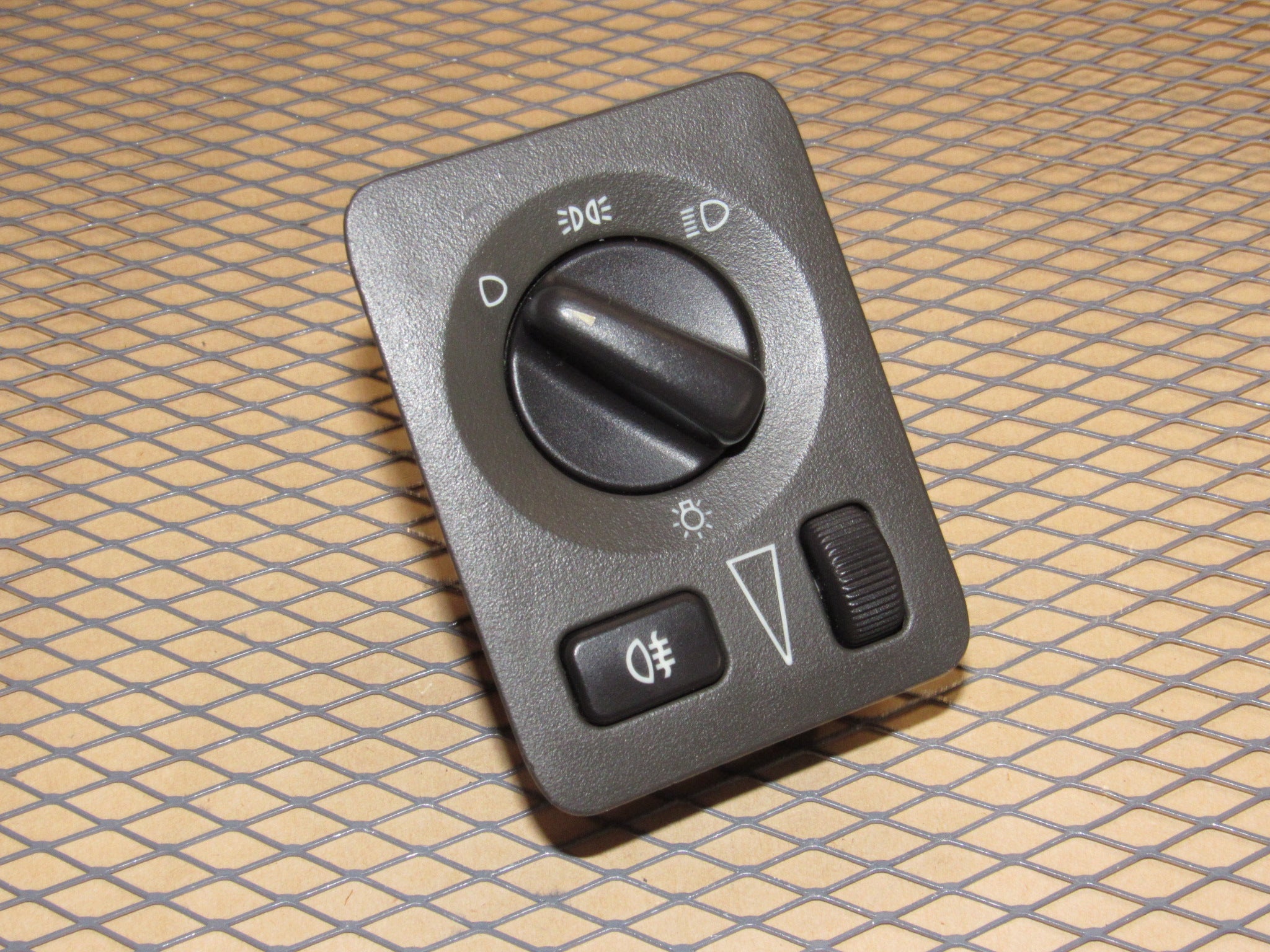 99 00 01 02 03 04 05 Saab 9-5 OEM Headlight Dimmer Switch – Autopartone