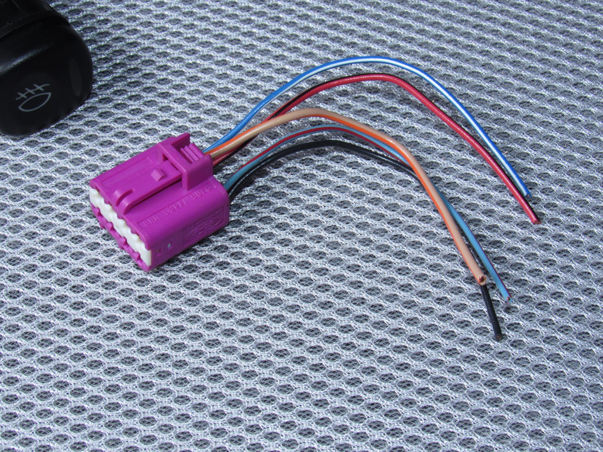 01-07 Ford Escape OEM Fog Light Switch Pigtail Harness Connector ...