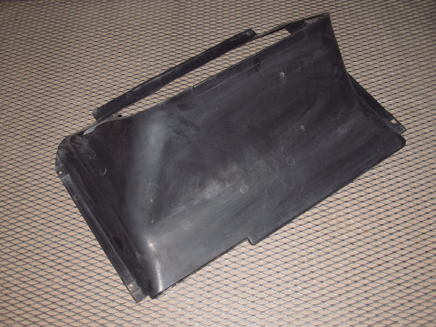 87 88 89 Nissan 300zx OEM Radiator Fan Shroud – Autopartone