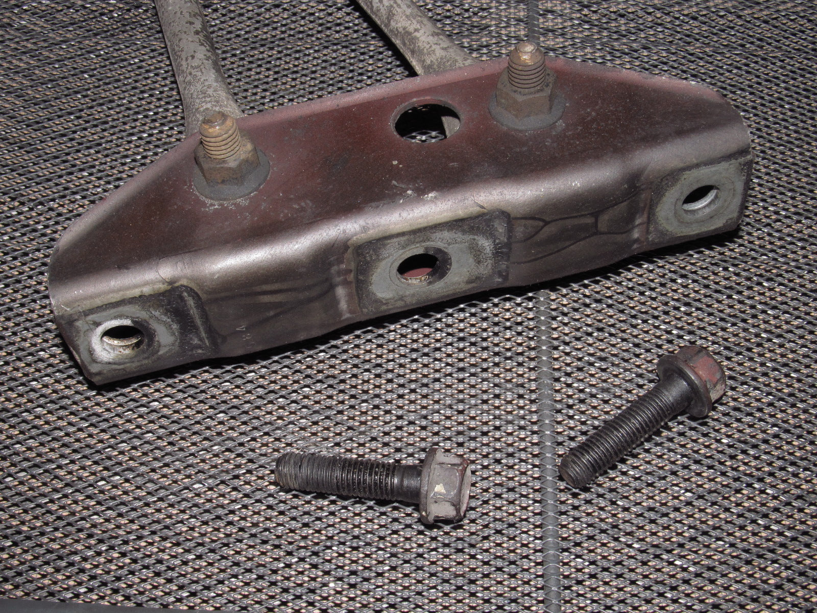 84-96 Chevrolet Corvette OEM Rear Control Arm Upper Link - Right ...