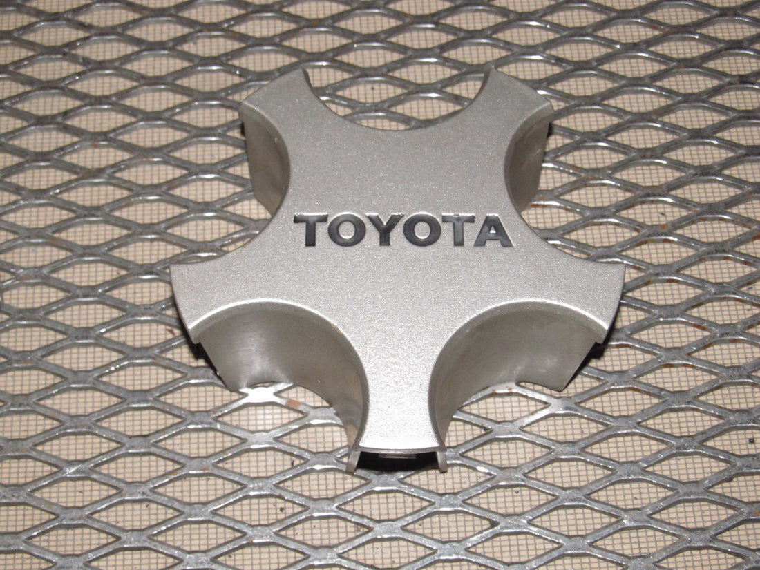89 90 Toyota Supra OEM Wheel Center Cap – Autopartone