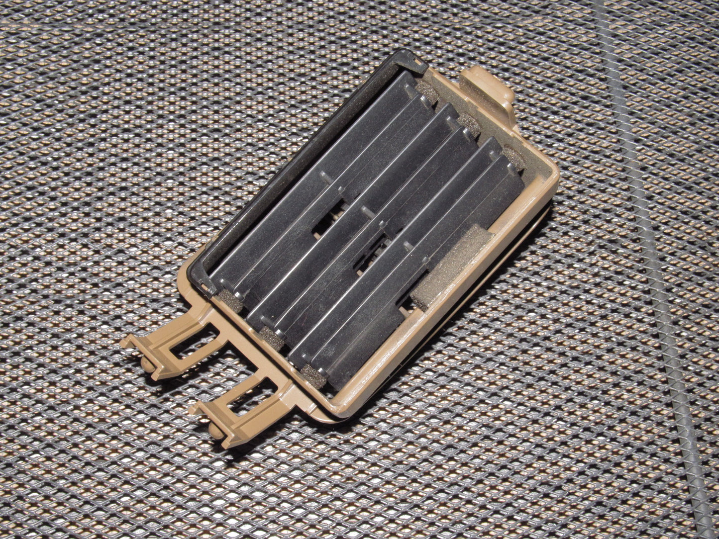 87 88 89 Nissan 300zx OEM Dash Air Vent - Center Left – Autopartone.com