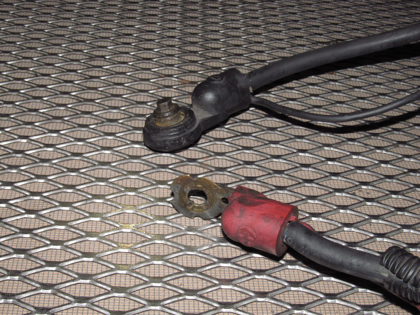 85-89 Chevrolet Corvette OEM Battery Cable – Autopartone