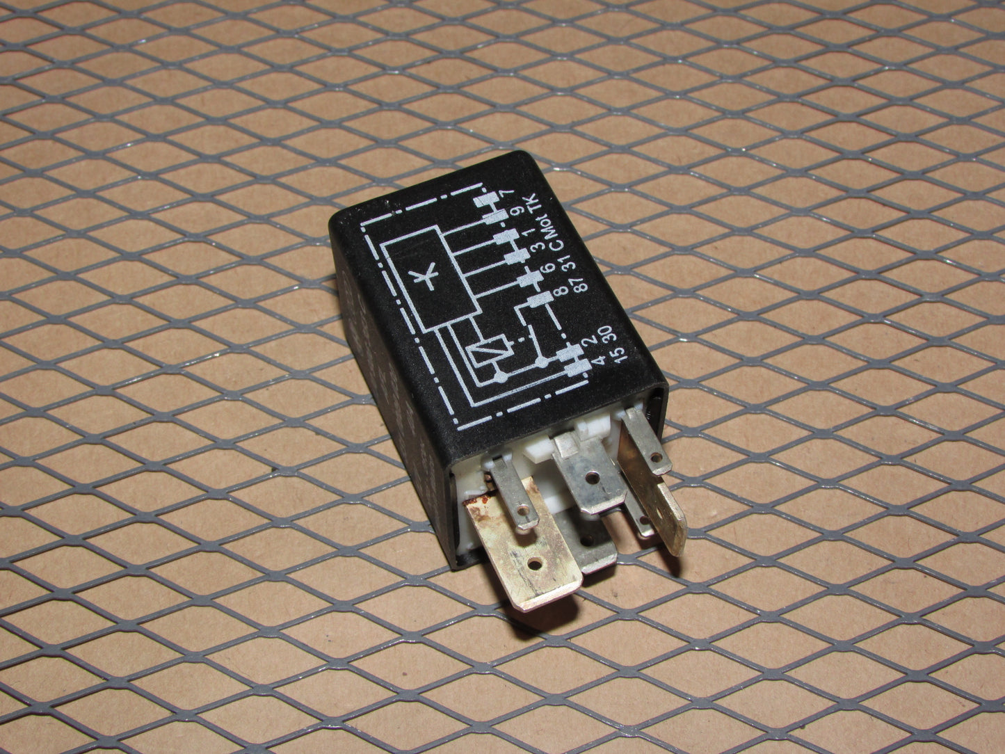 Audi & Volkswagen Relay (409) 1J0 906 383 C – Autopartone