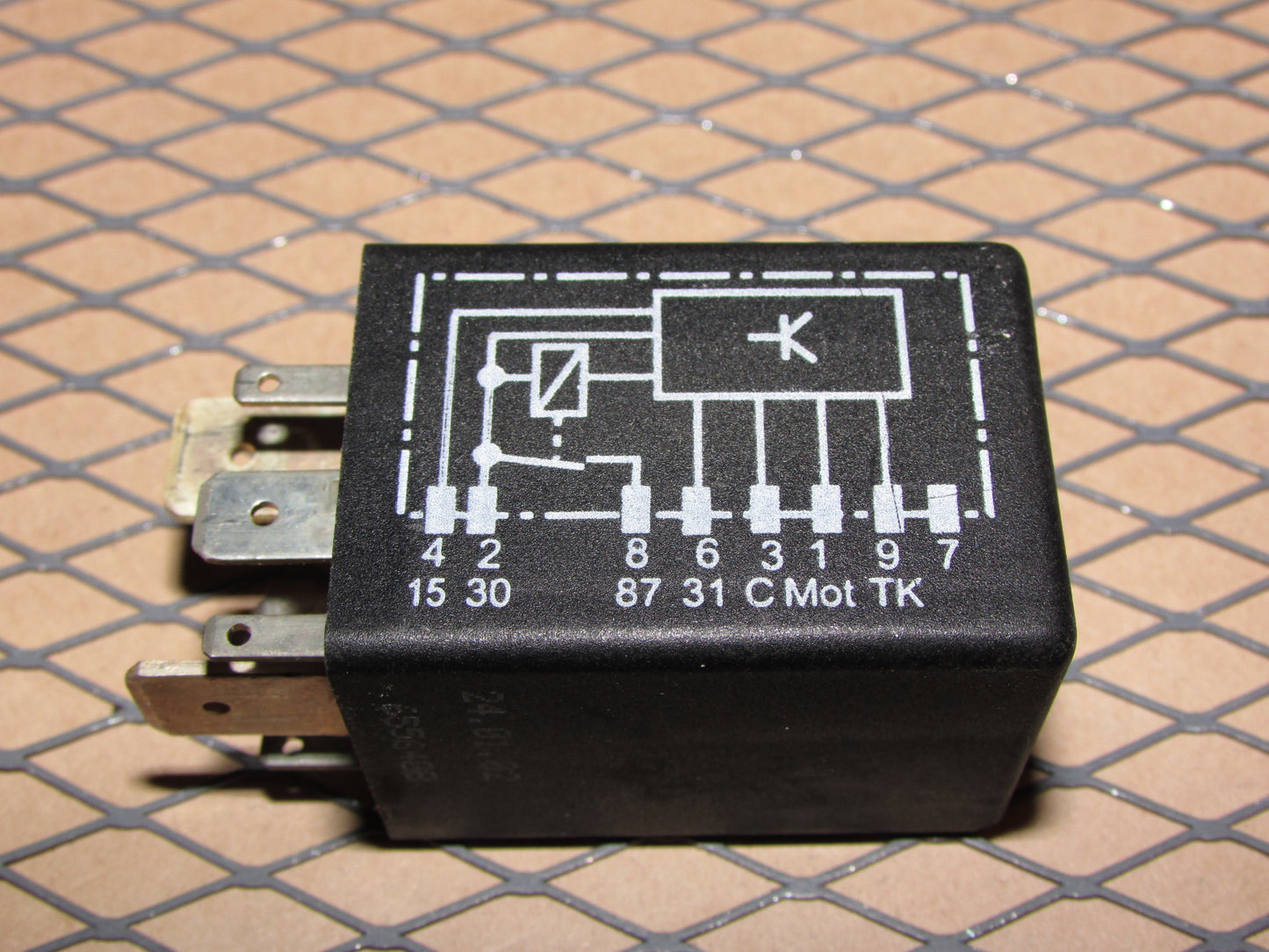 Audi & Volkswagen Relay (409) 1J0 906 383 C – Autopartone