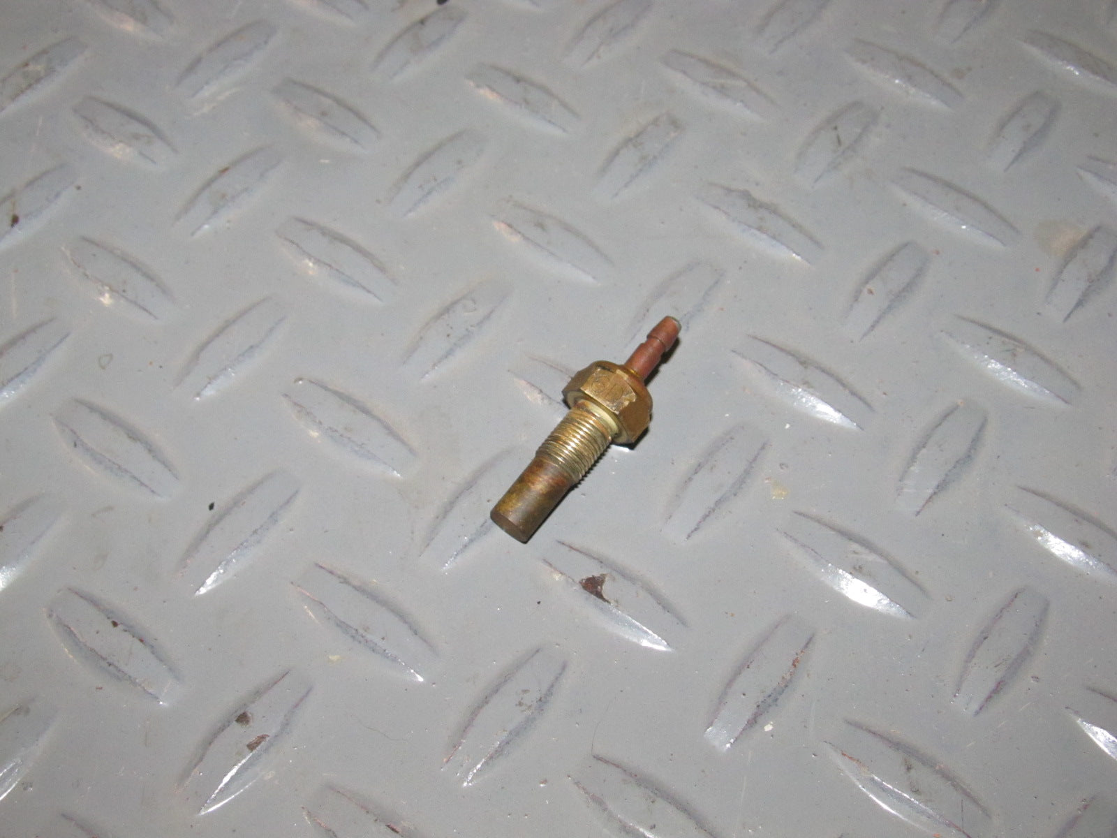 86 87 88 Mazda RX7 Non Turbo OEM Rotary Engine Coolant Temperature Sen ...