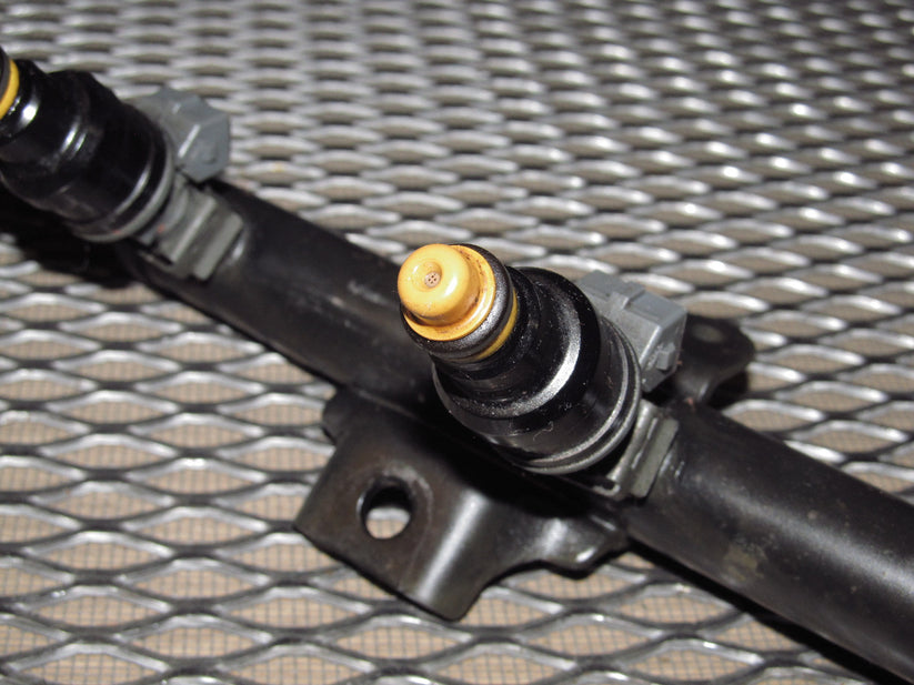 97 98 99 Mitsubishi Eclipse OEM Fuel Rail & Injector - NA 2.0L ...