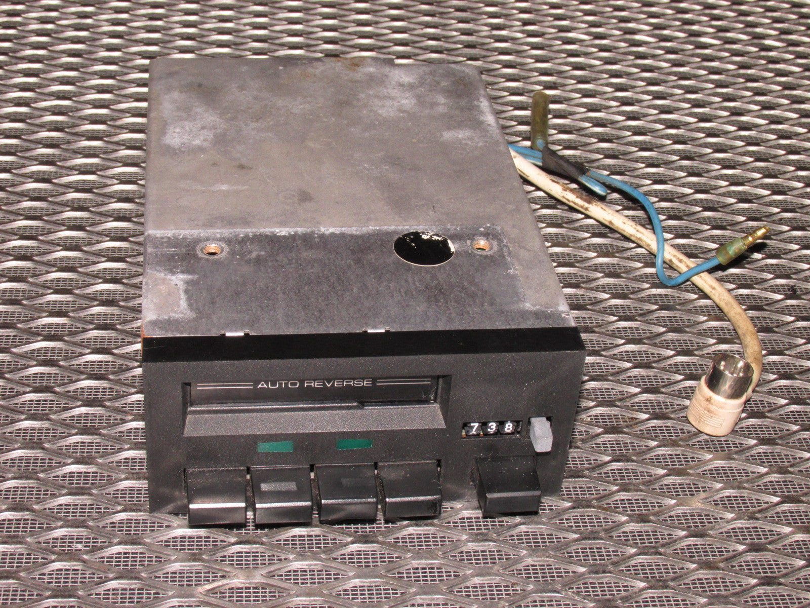 81 82 83 Datsun 280zx OEM Stereo Cassette Player – Autopartone