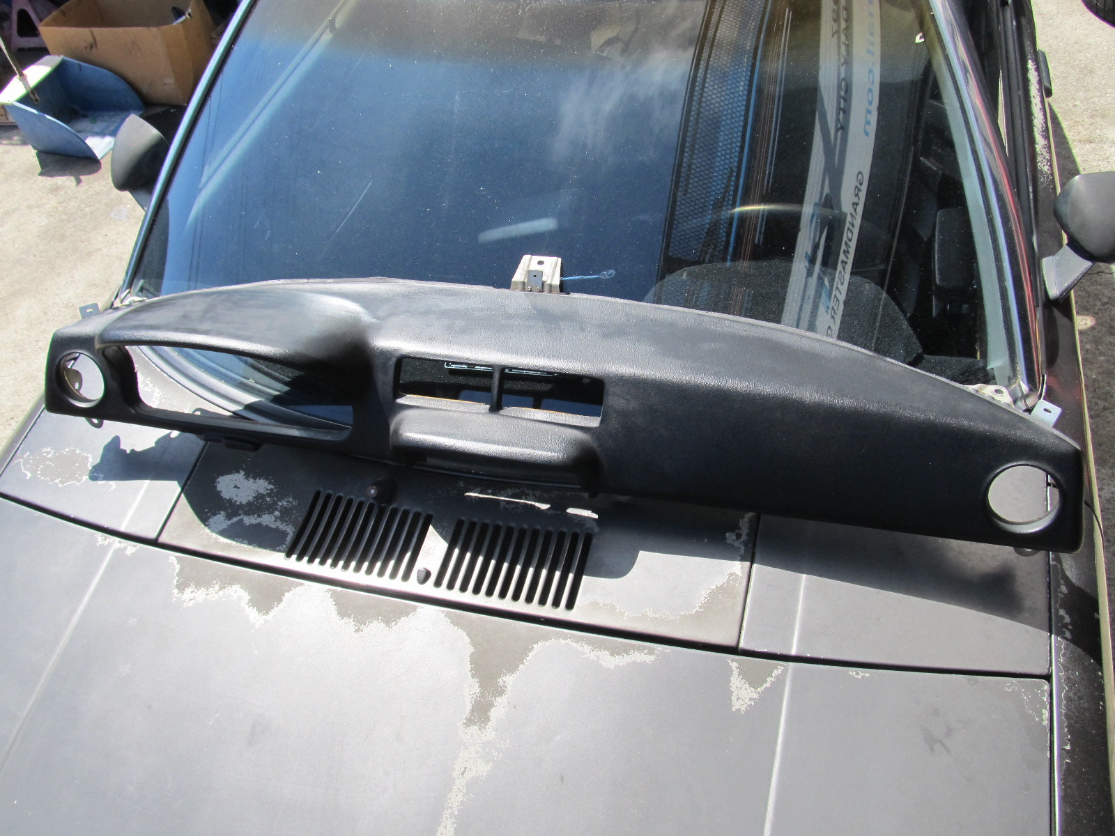 81-83 Mazda RX7 OEM Dash Board – Autopartone