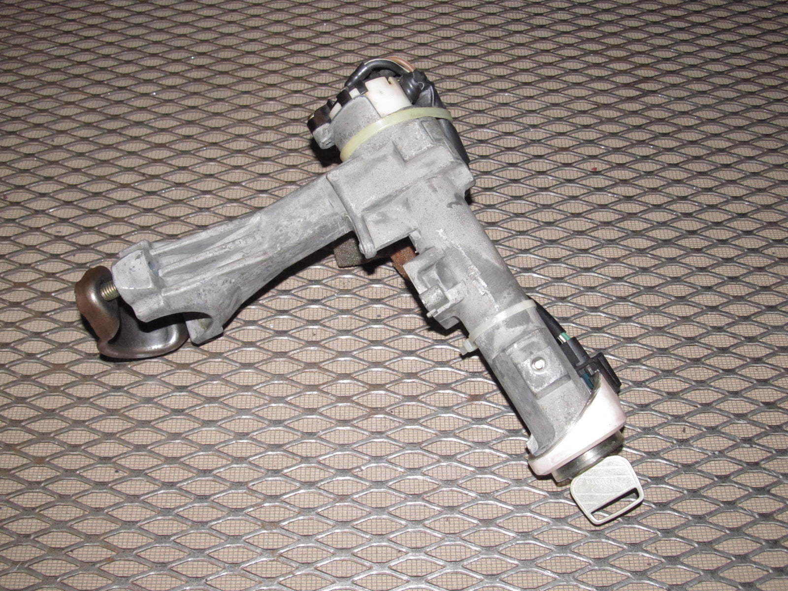 91 92 93 94 95 Toyota MR2 OEM Ignition Lock Cylinder & Switch – Autopartone