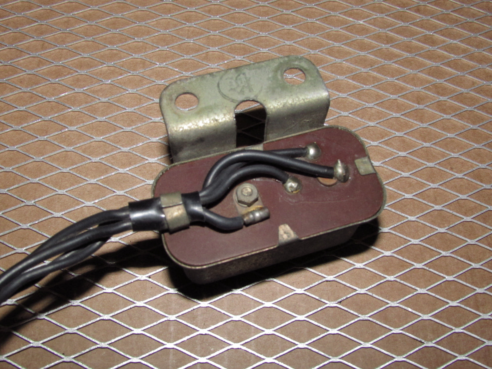 70 71 72 73 Datsun 240z OEM Relay Rear Defogger Defroster Relay 25230 ...