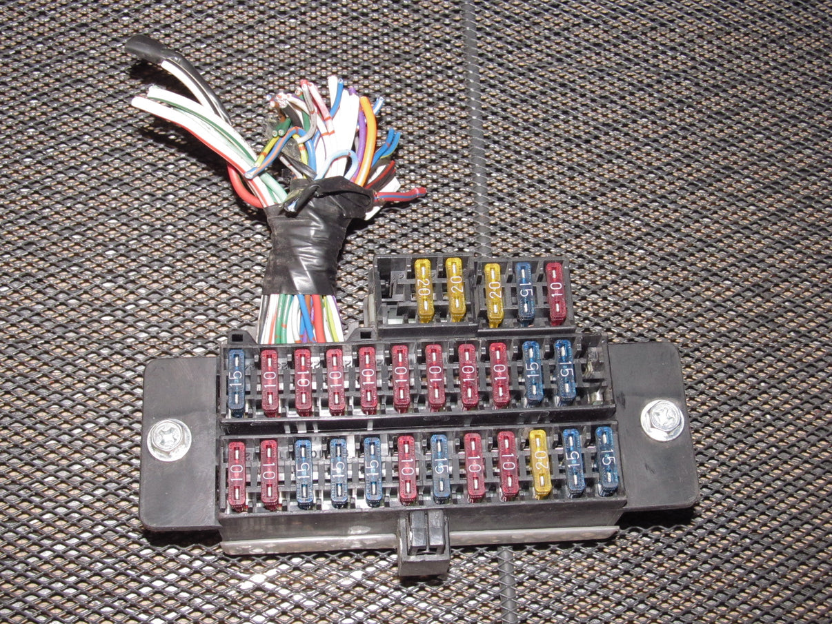 87 88 89 Nissan 300zx OEM Interior Fuse Box – Autopartone