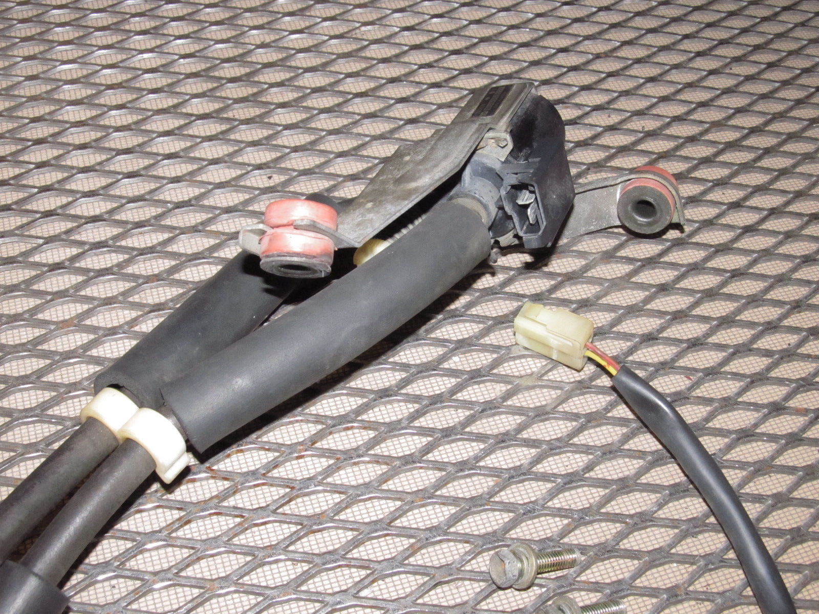 85 86 Toyota MR2 OEM Idle VSV Switch Vacuum Solenoid Valve – Autopartone