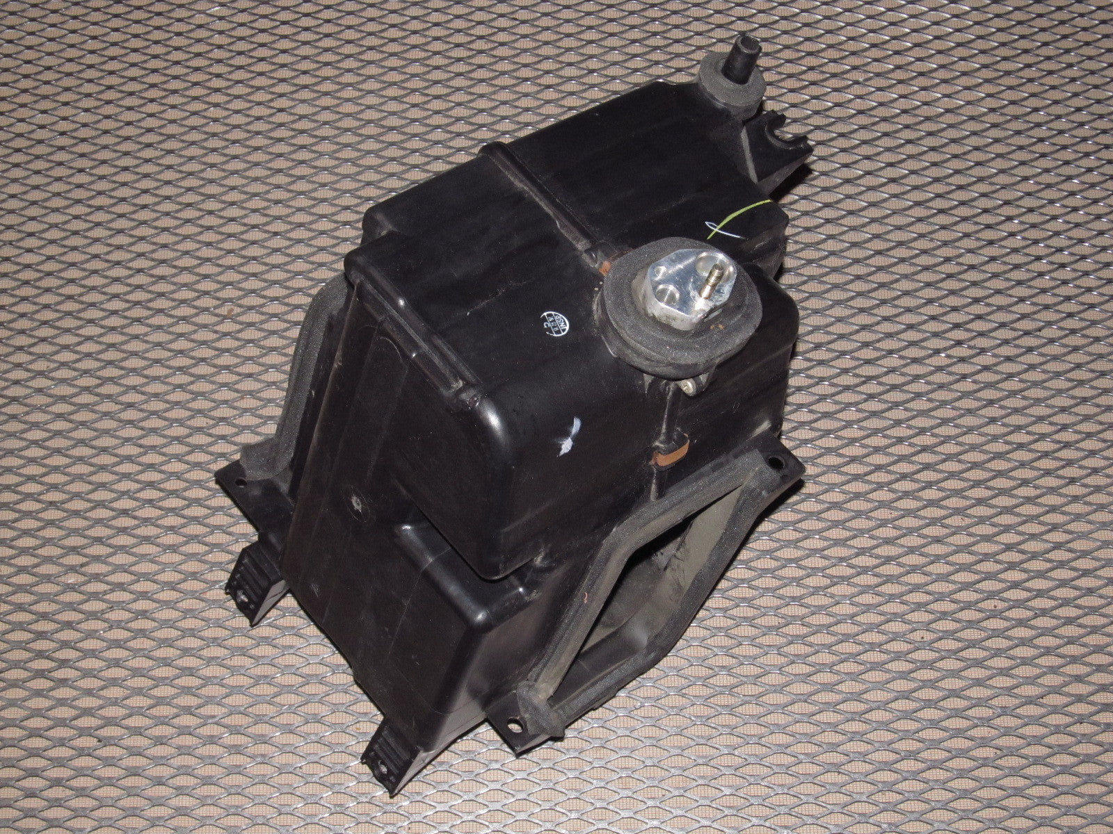 97 98 99 Mitsubishi Eclipse OEM A/C Evaporator Core & Box Assembly ...