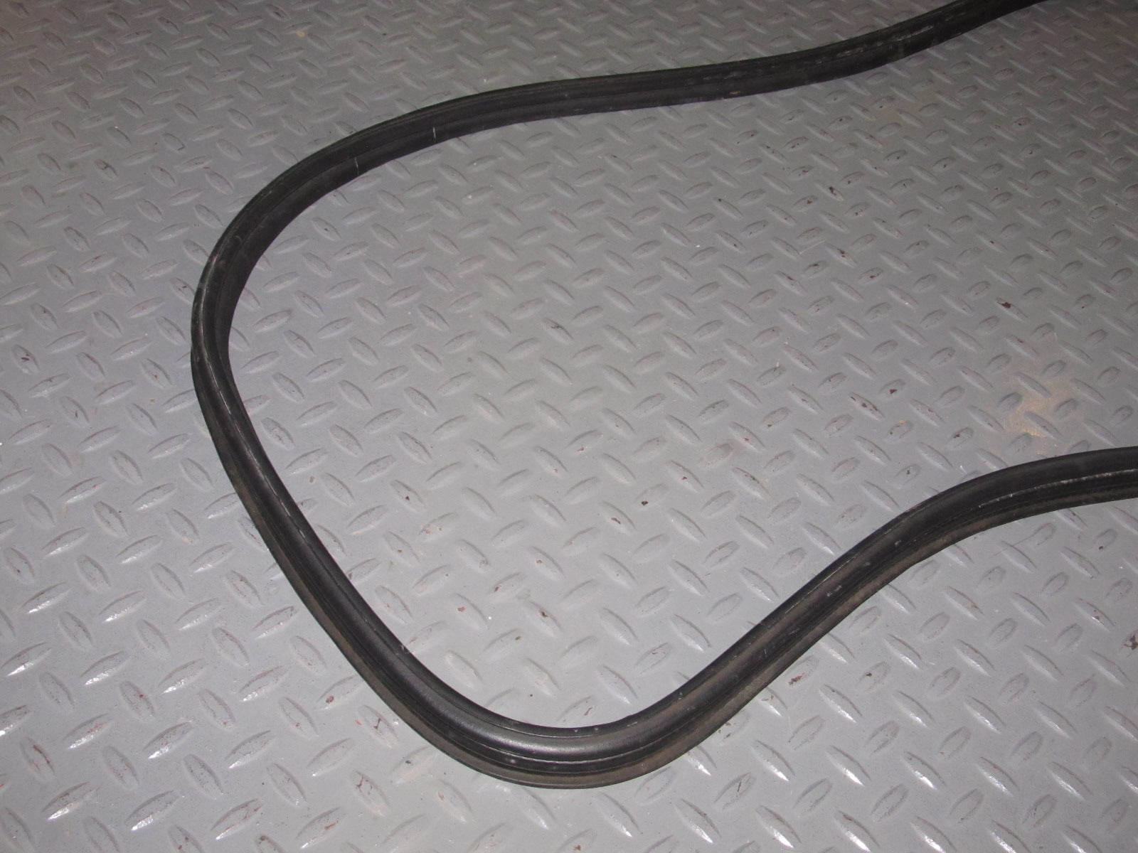 86 87 88 Mazda RX7 Convertible OEM Trunk Rubber Weather Stripping Seal ...