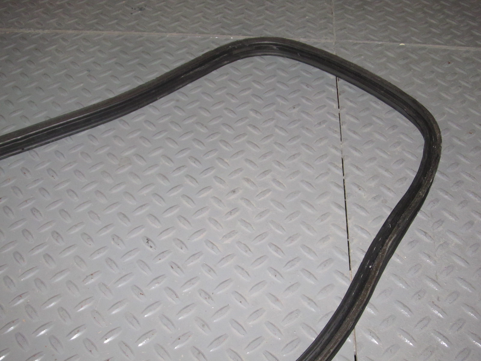86 87 88 Mazda RX7 Convertible OEM Trunk Rubber Weather Stripping Seal ...