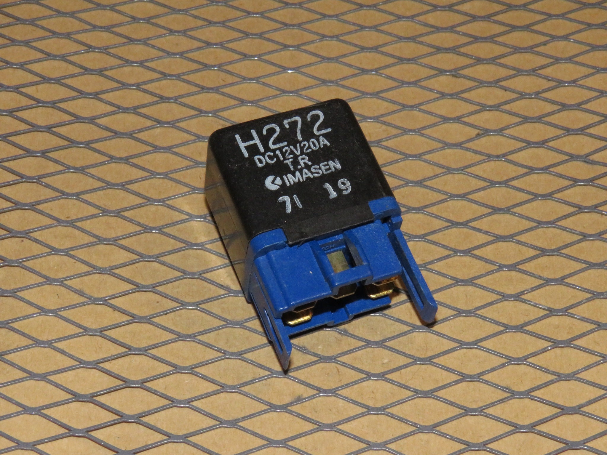 Mazda Relay H272 – Autopartone