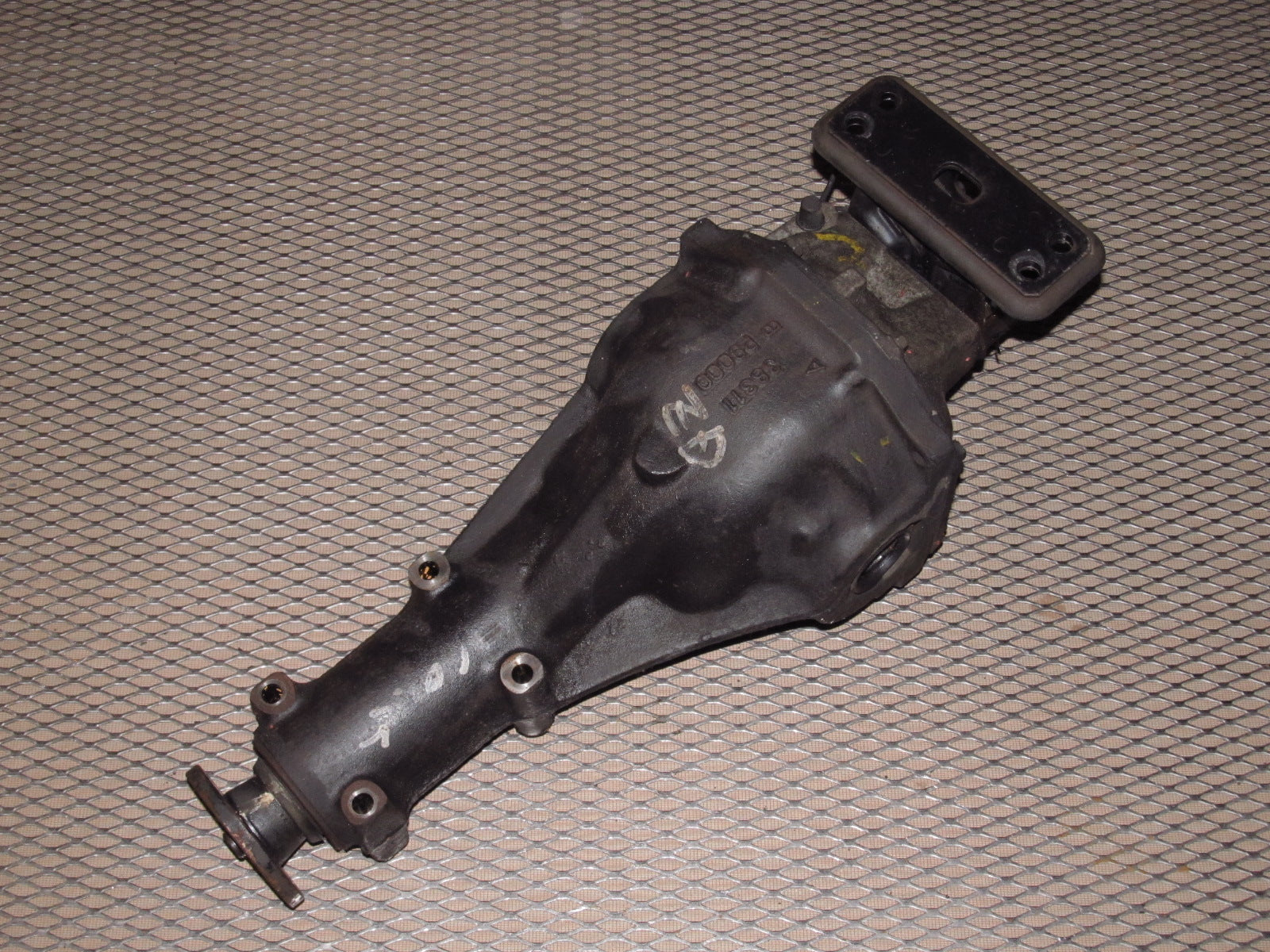 88 89 Nissan 300zx OEM Differential Rear End - NA A/T – Autopartone