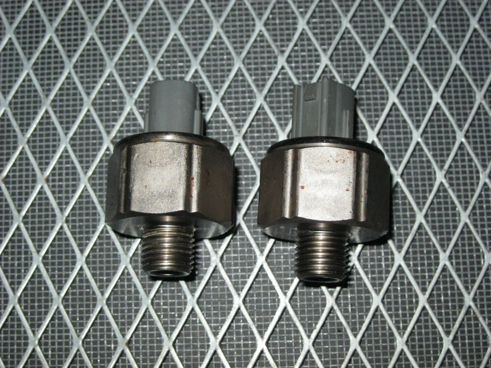 JDM Toyota 1MZ-FE 3.0L V6 None VVTi Engine Knock Sensor Set – Autopartone