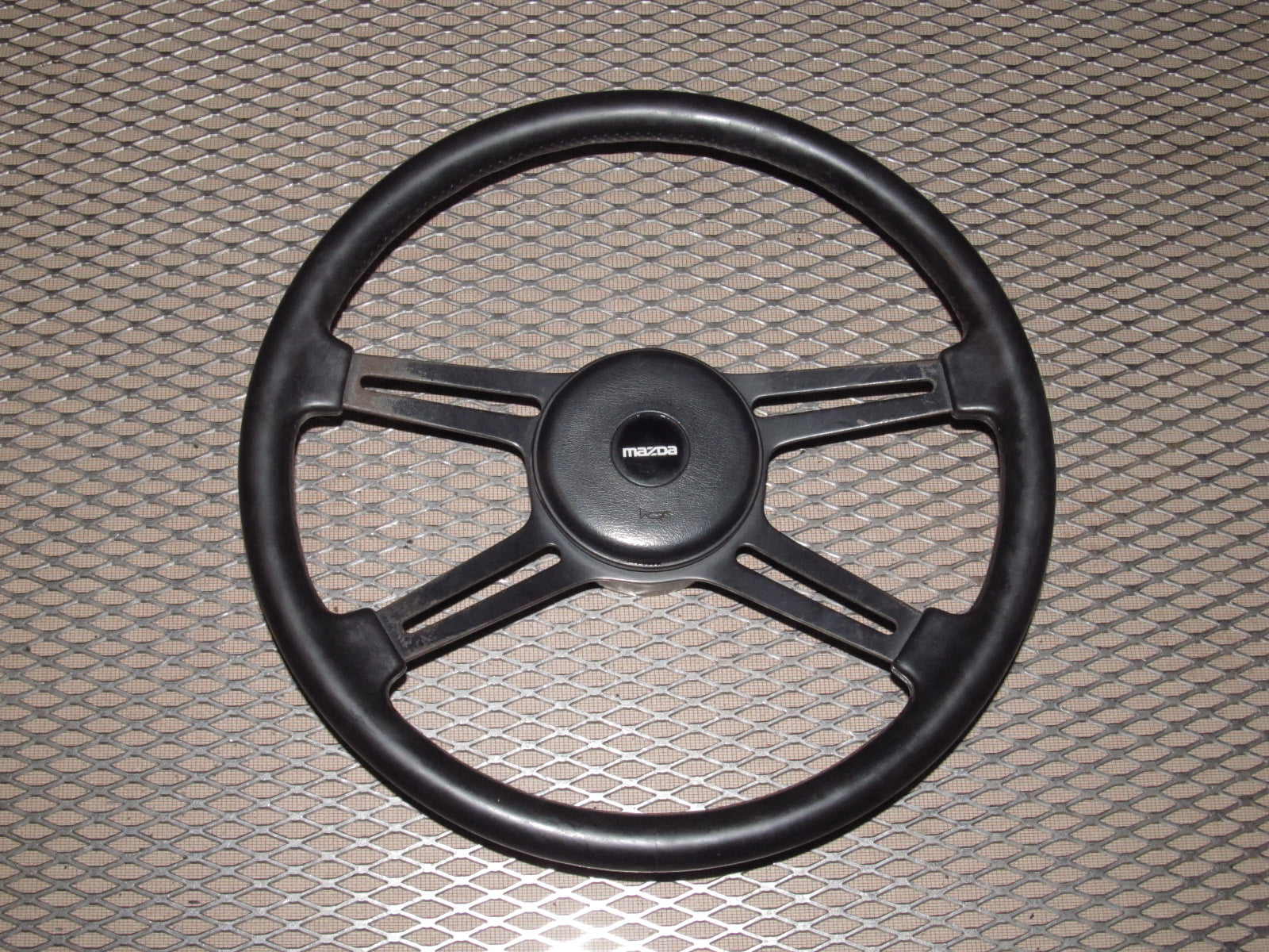 81-83 Mazda RX7 OEM Steering Wheel – Autopartone