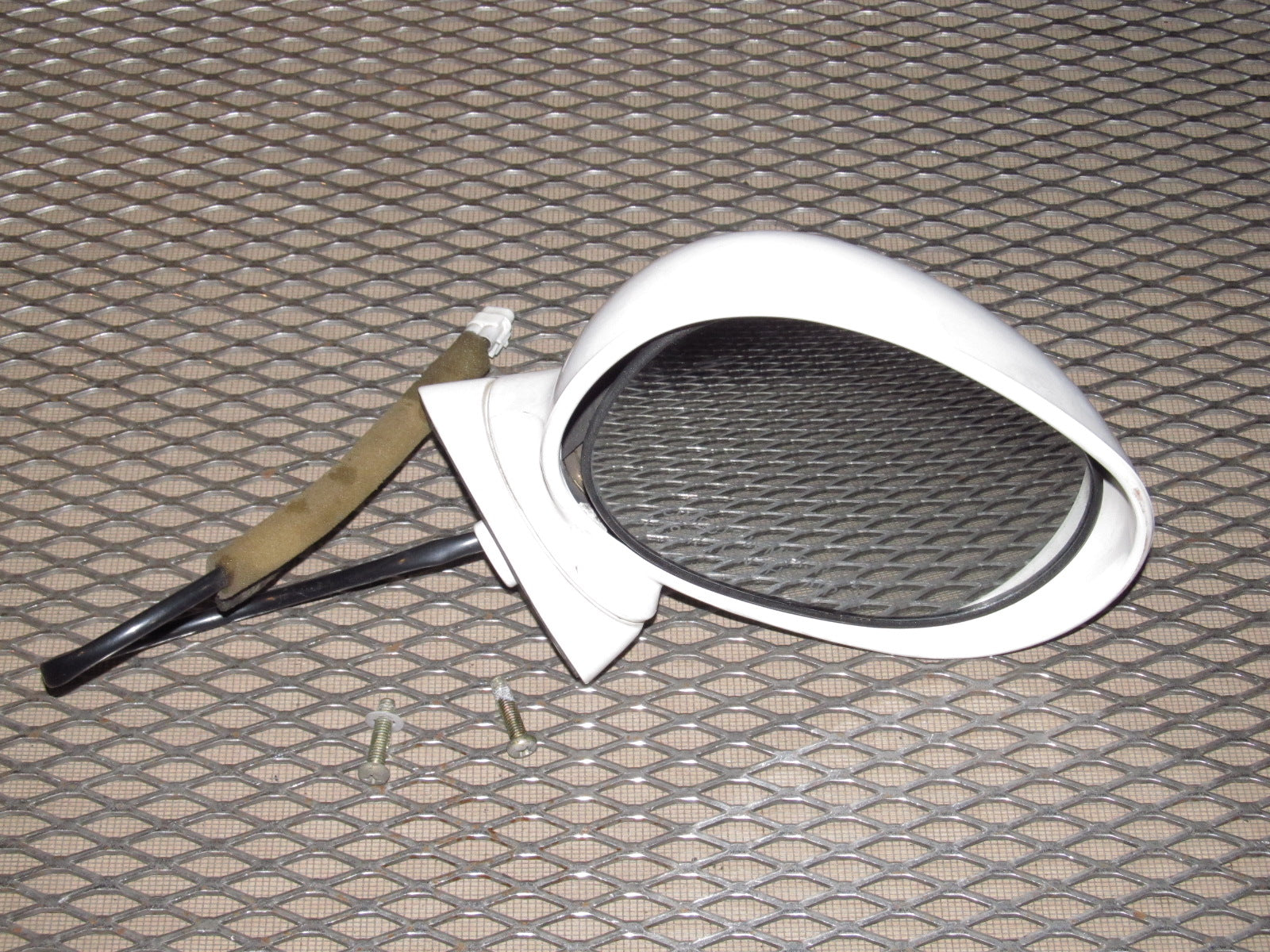 94 95 96 97 Mazda Miata OEM Exterior Side Mirror - Right – Autopartone