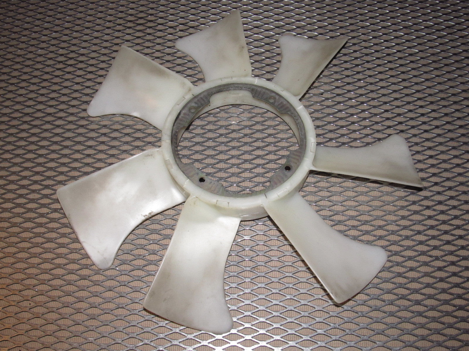 90-96 Nissan 300zx OEM Engine Fan Blade - Twin Turbo – Autopartone