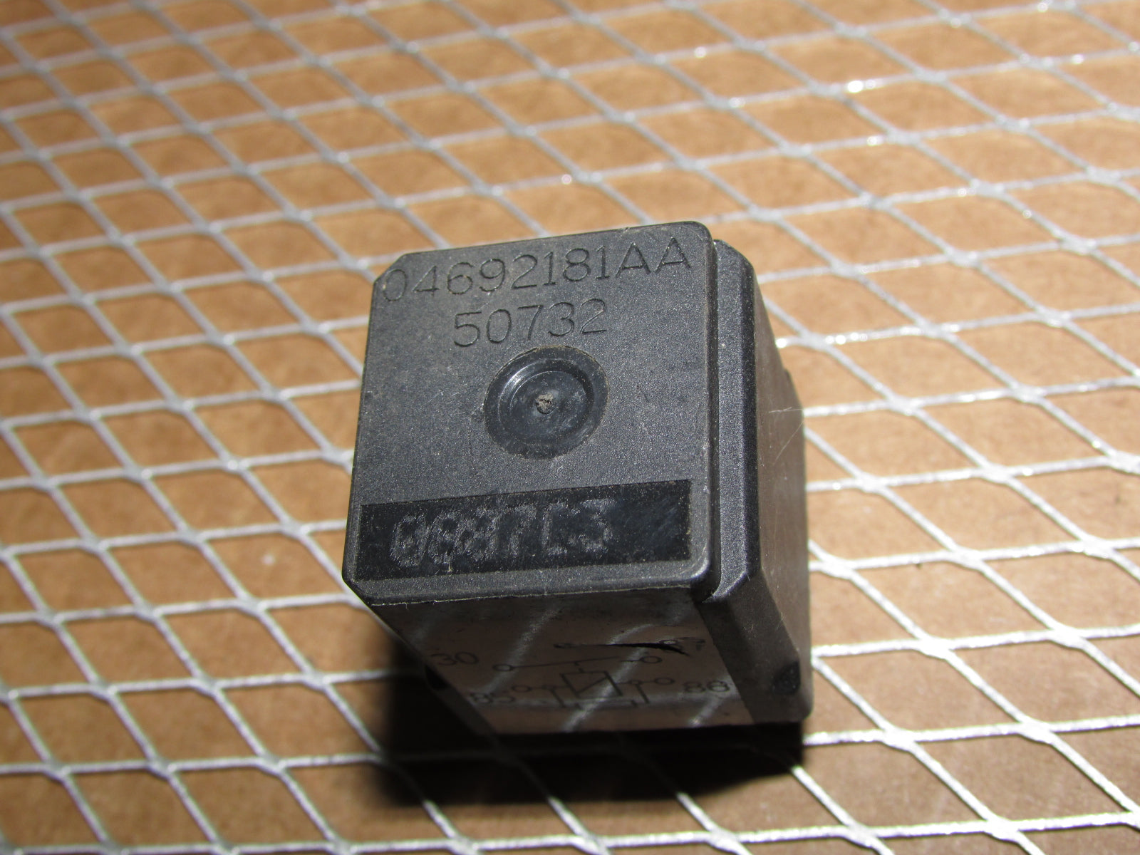 Jeep Relay 04692181AA – Autopartone