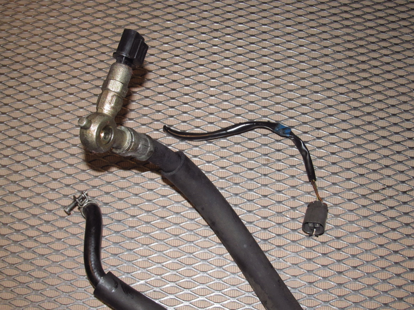 87 88 89 Nissan 300zx OEM Power Steering Cooler Hose – Autopartone.com