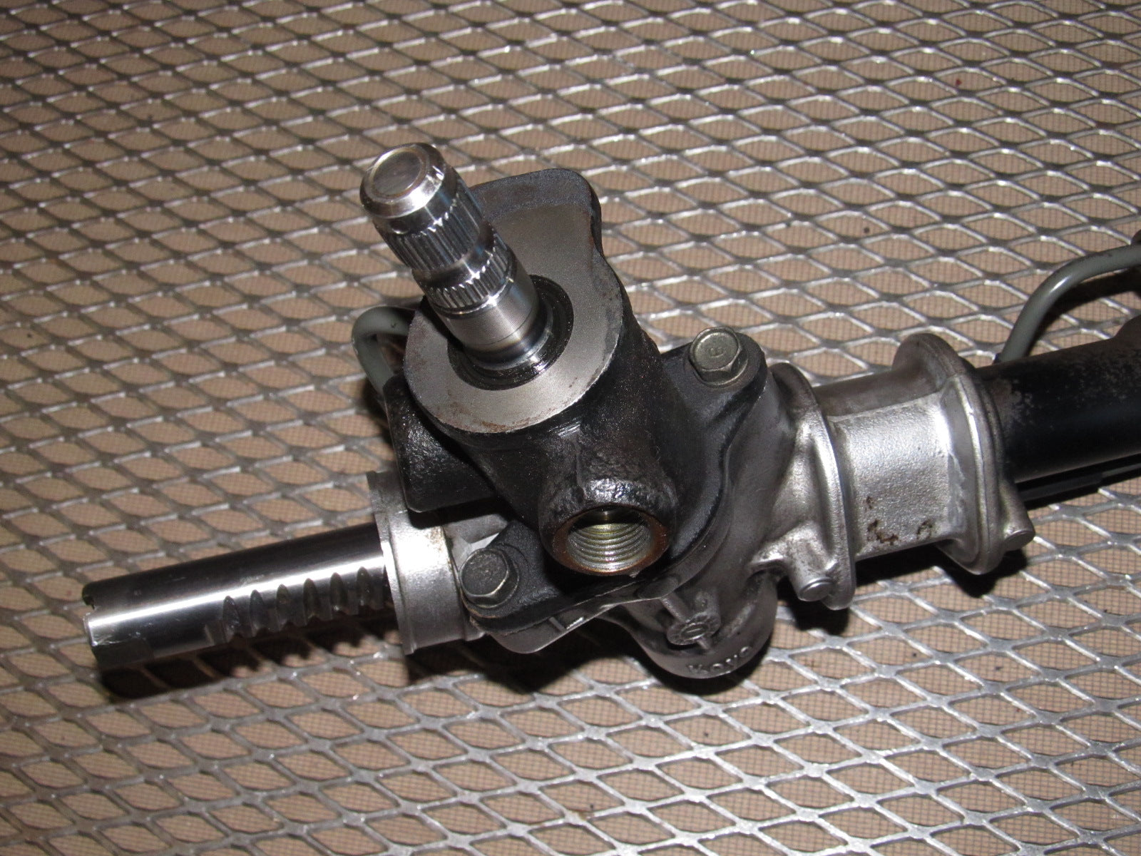 91 92 93 94 95 Toyota MR2 OEM Power Steering Rack – Autopartone