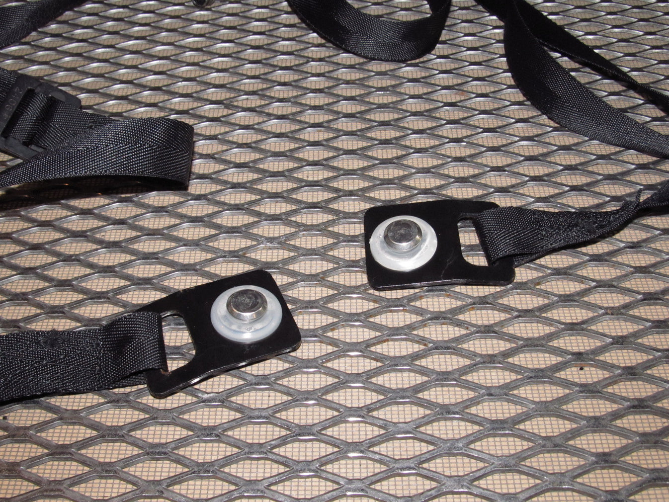 90-96 Nissan 300zx OEM Trunk Belt - 2+0 – Autopartone