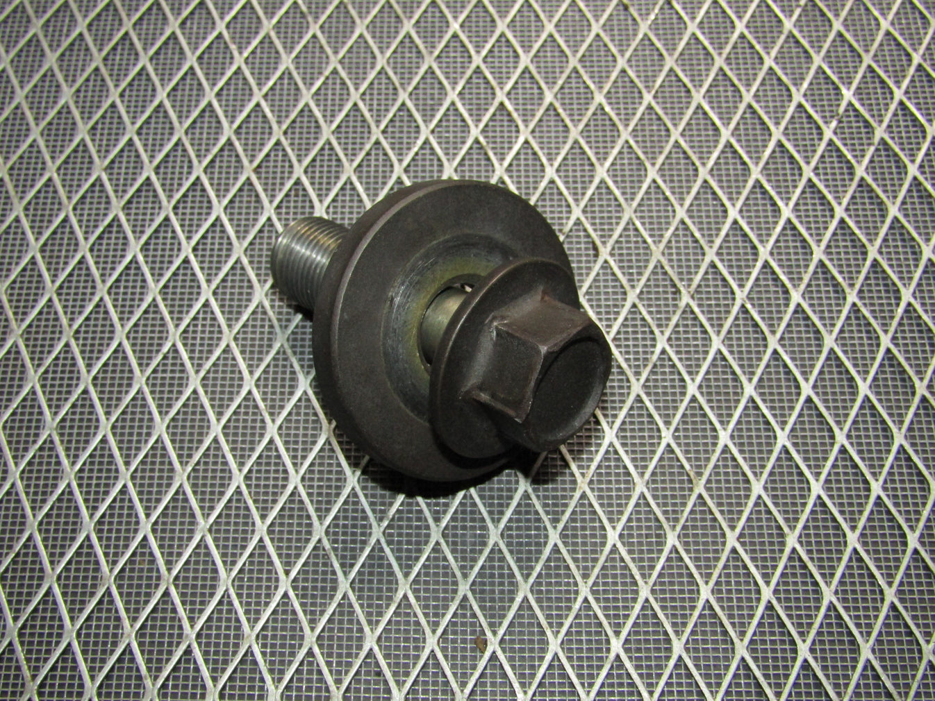 1991 Toyota Crown 2JZ-GE None VVti OEM Crankshaft Pulley Mounting Bolt ...