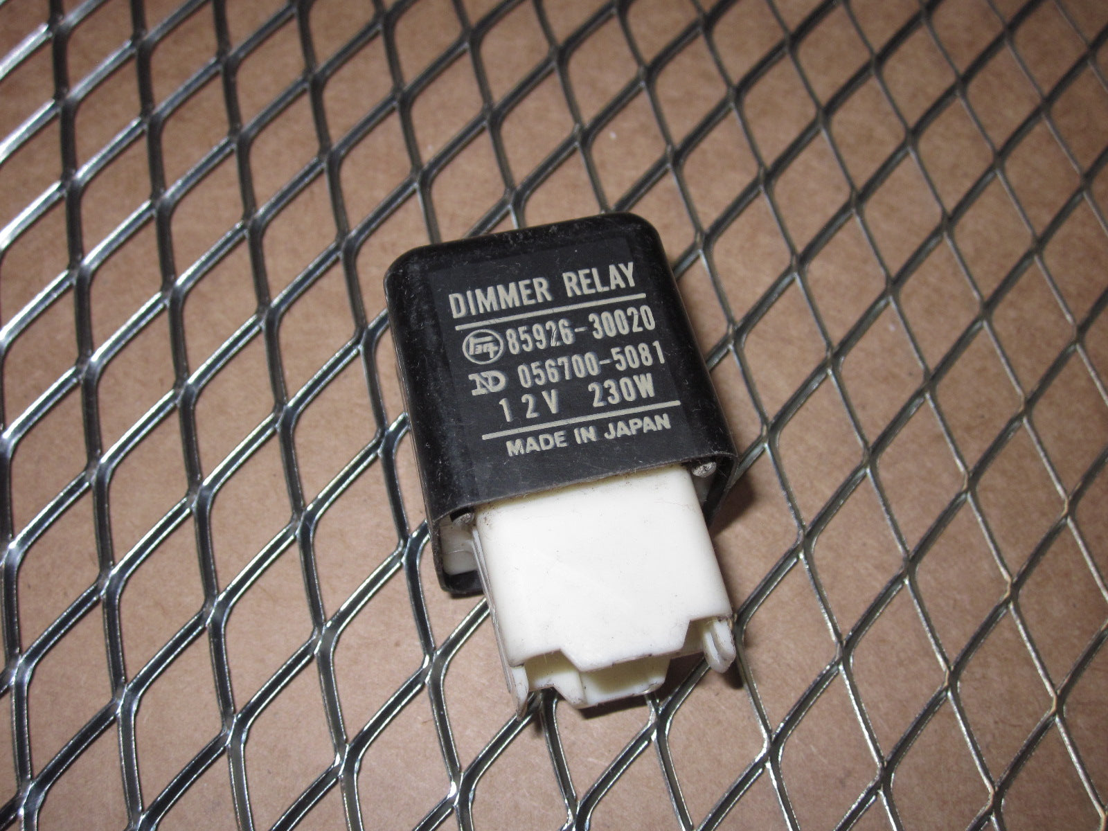 Toyota & Lexus Dimmer Relay 85926-30020 – Autopartone