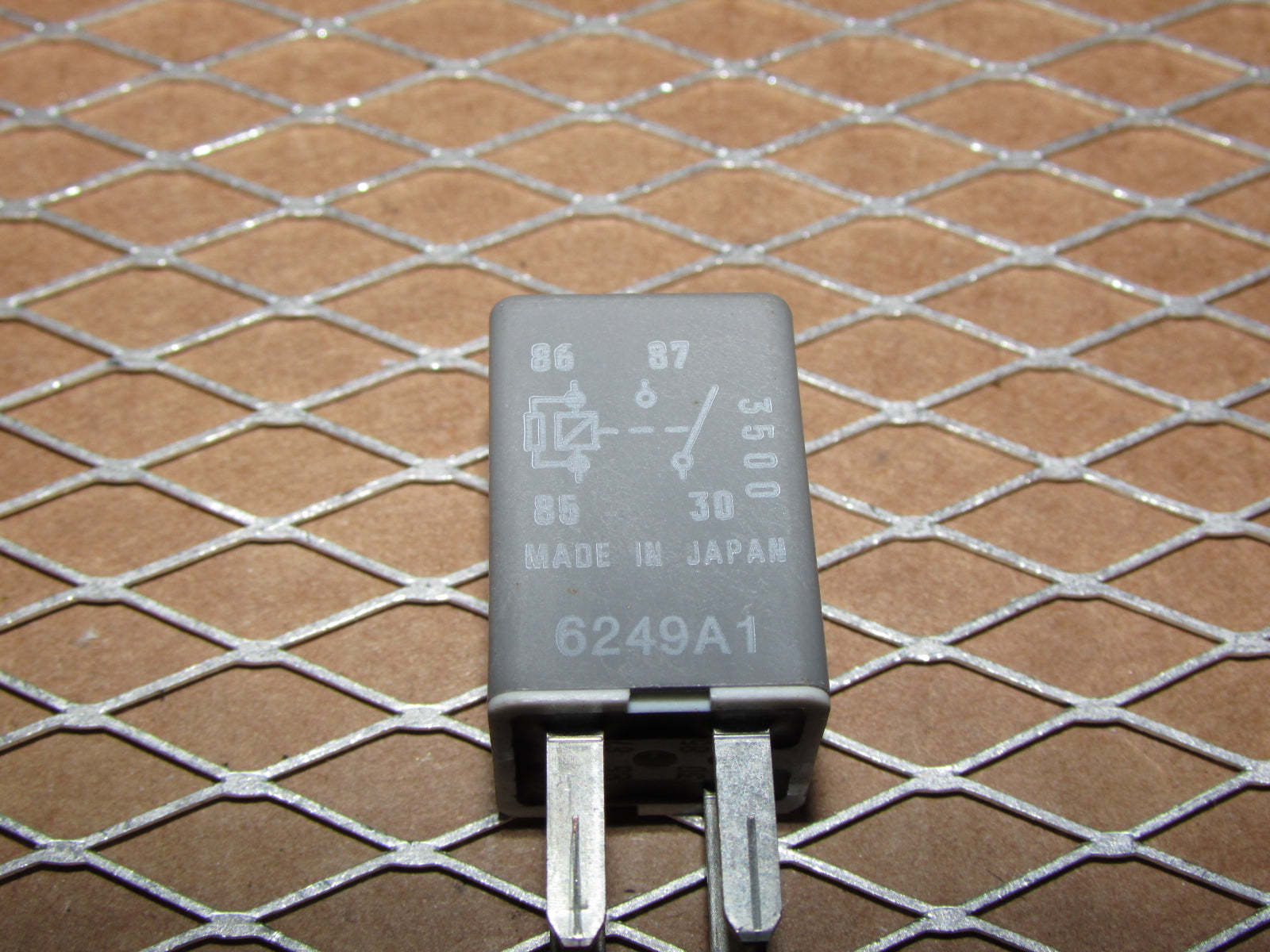 GM Relay 8373 / 7181-8373 – Autopartone.com