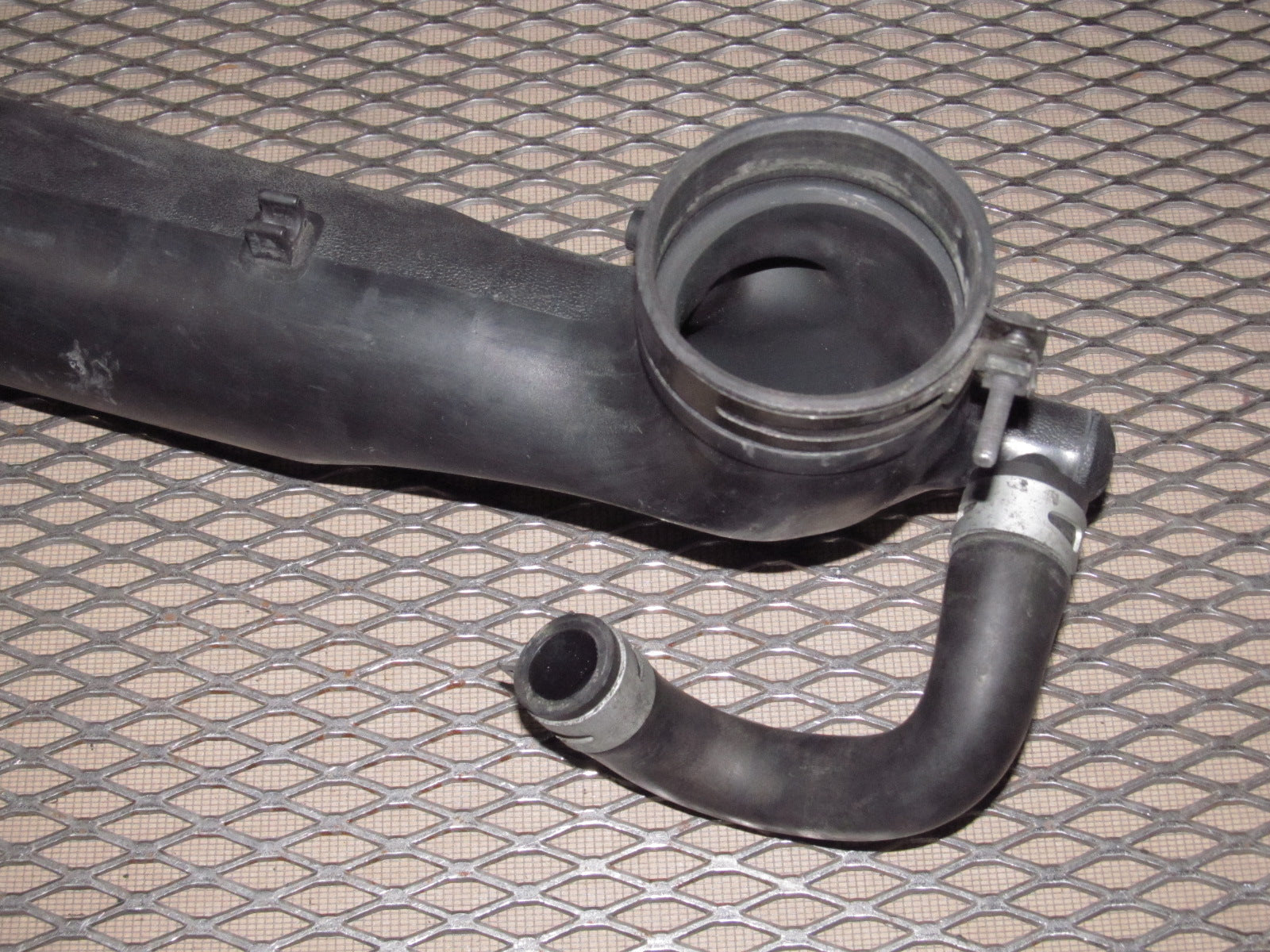 94 95 96 97 Mazda Miata OEM Engine Intake Air Duct Hose – Autopartone