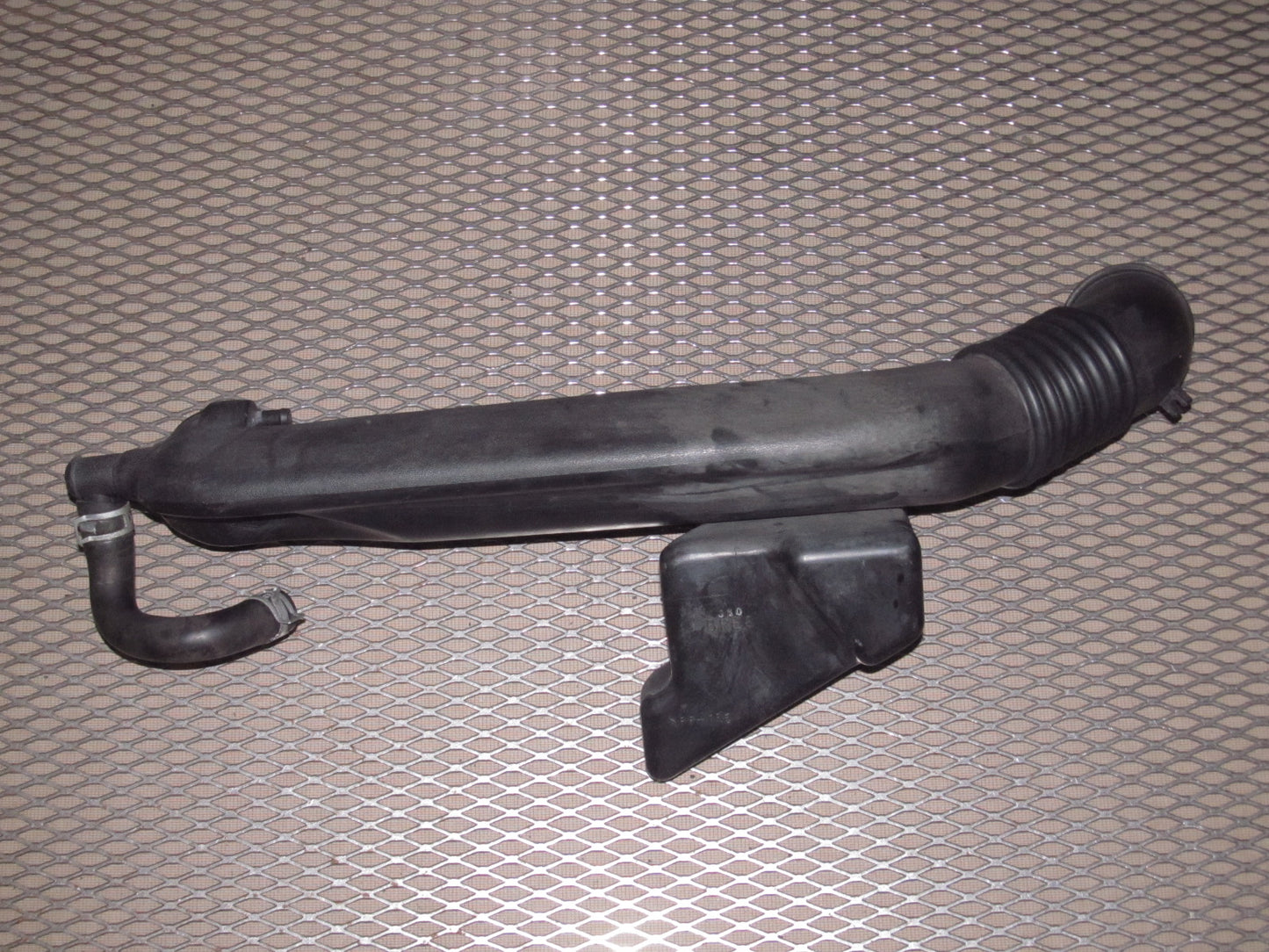 94 95 96 97 Mazda Miata OEM Engine Intake Air Duct Hose – Autopartone