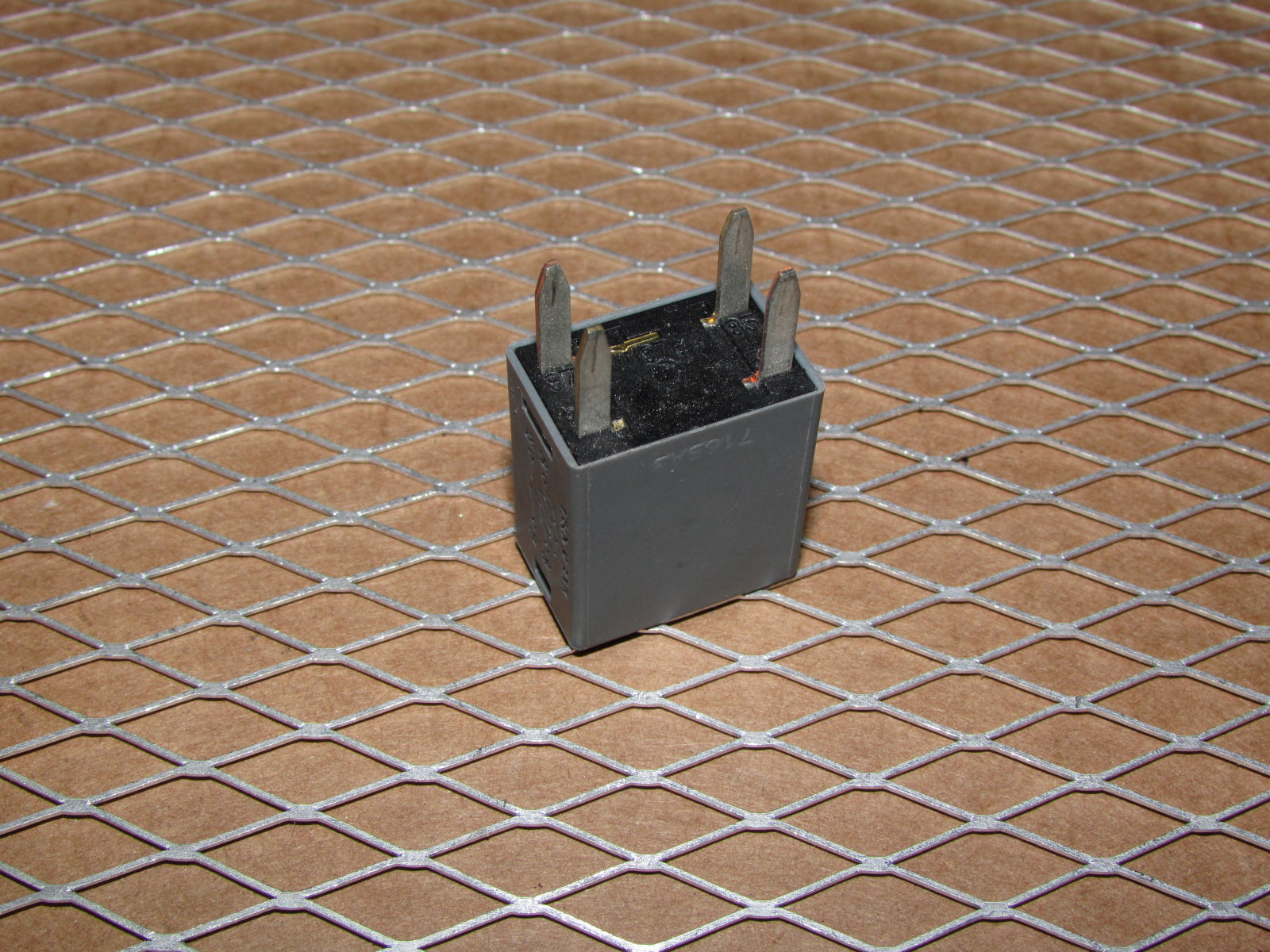 GM Relay 8866 / 15328866 – Autopartone.com