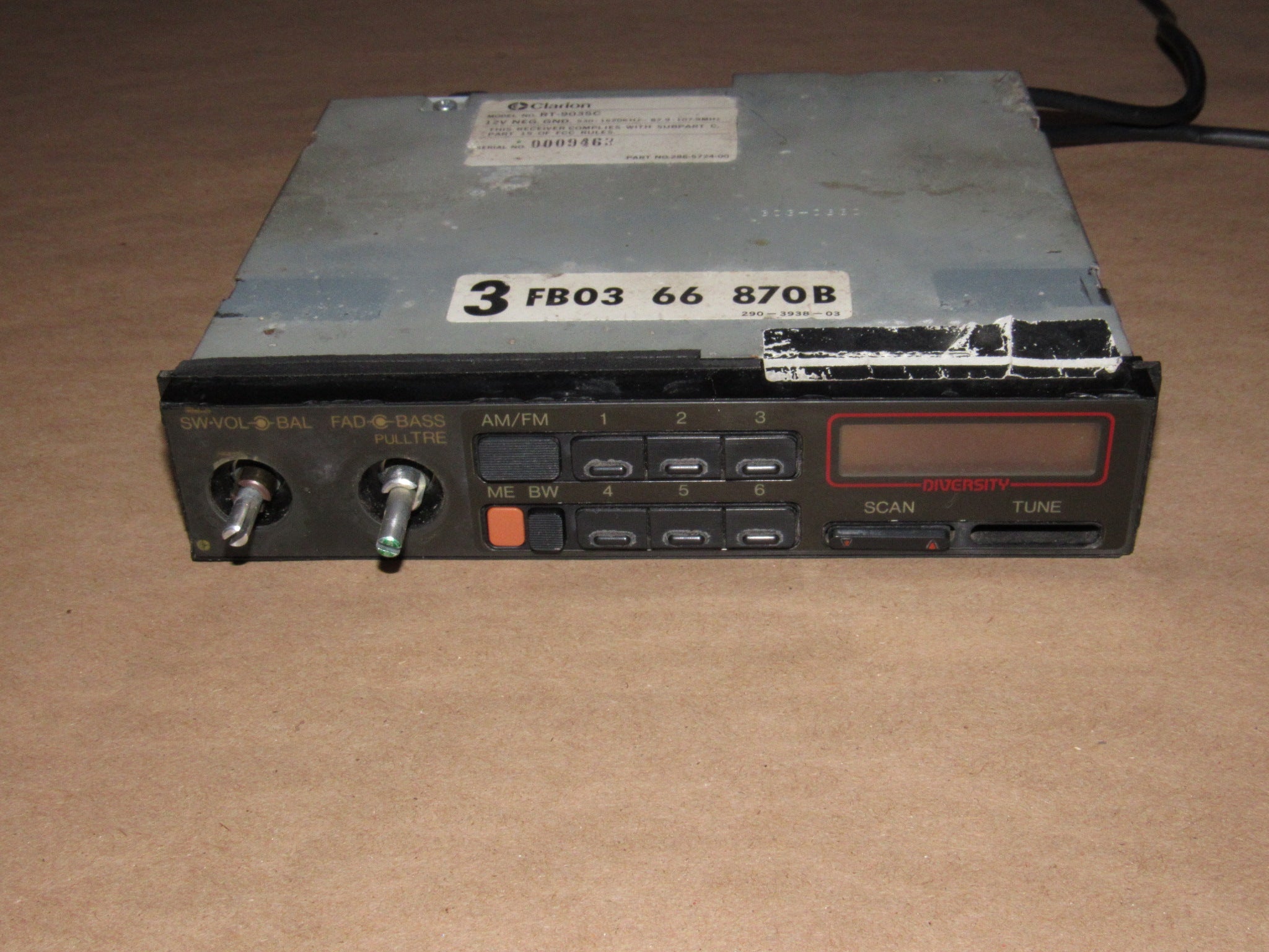 86 87 88 Mazda RX7 OEM Stereo Radio Unit – Autopartone