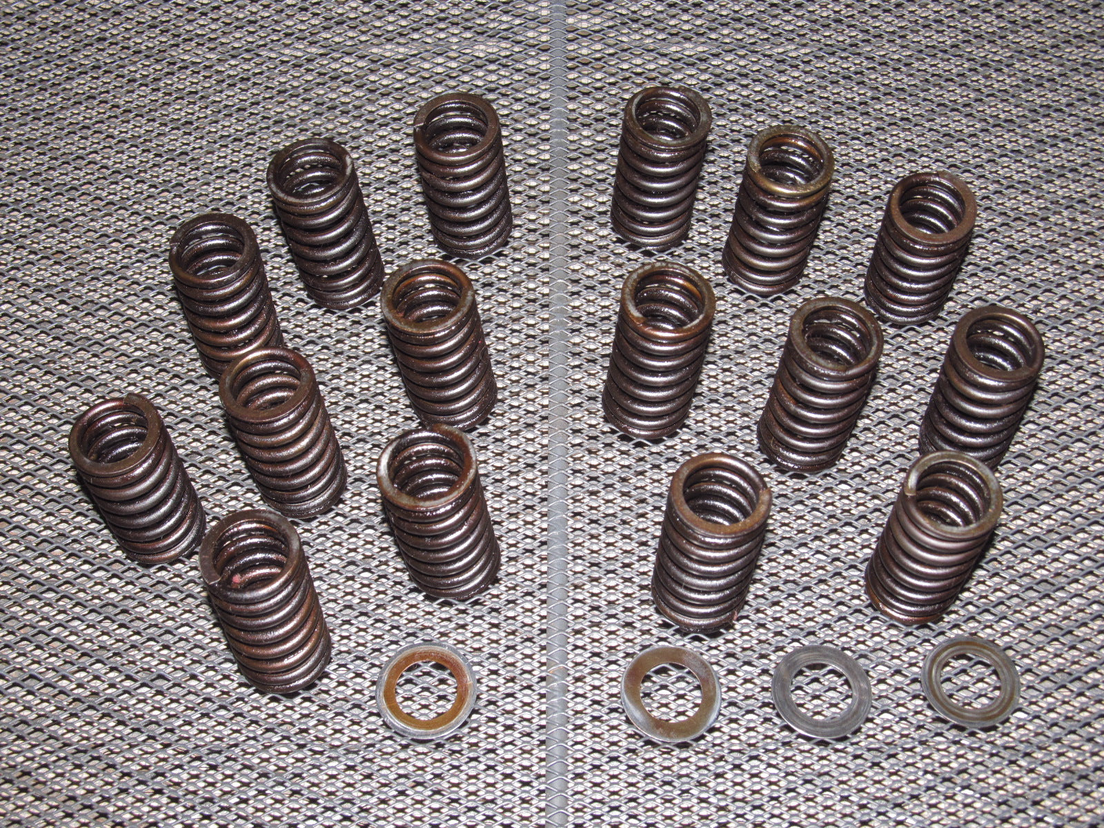 91 92 93 94 95 Toyota MR2 OEM Engine Valve Spring Set - 5SFE – Autopartone