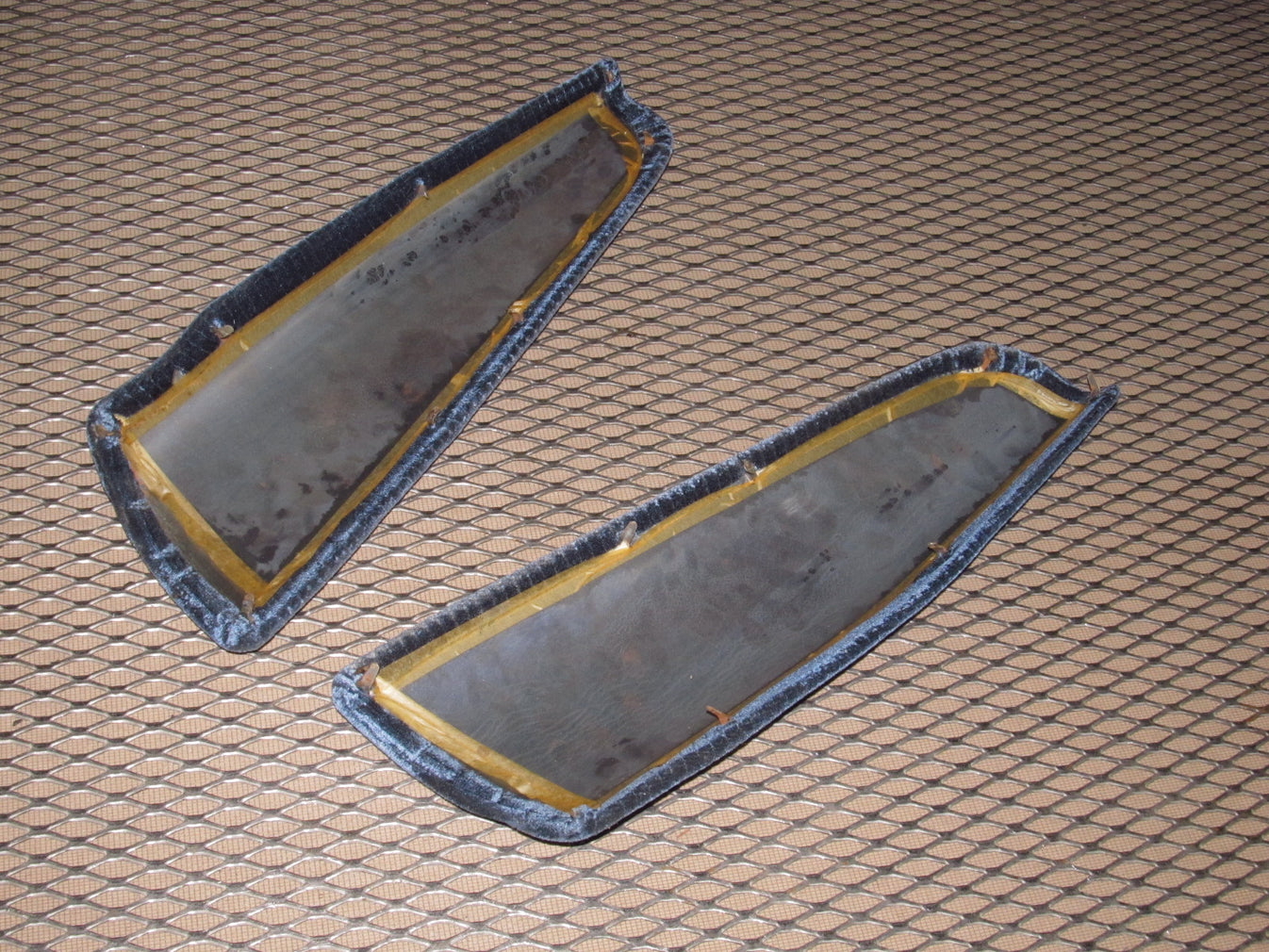 89 90 91 92 Toyota Supra OEM Rear Seat Side Arm Rest Pad – Autopartone